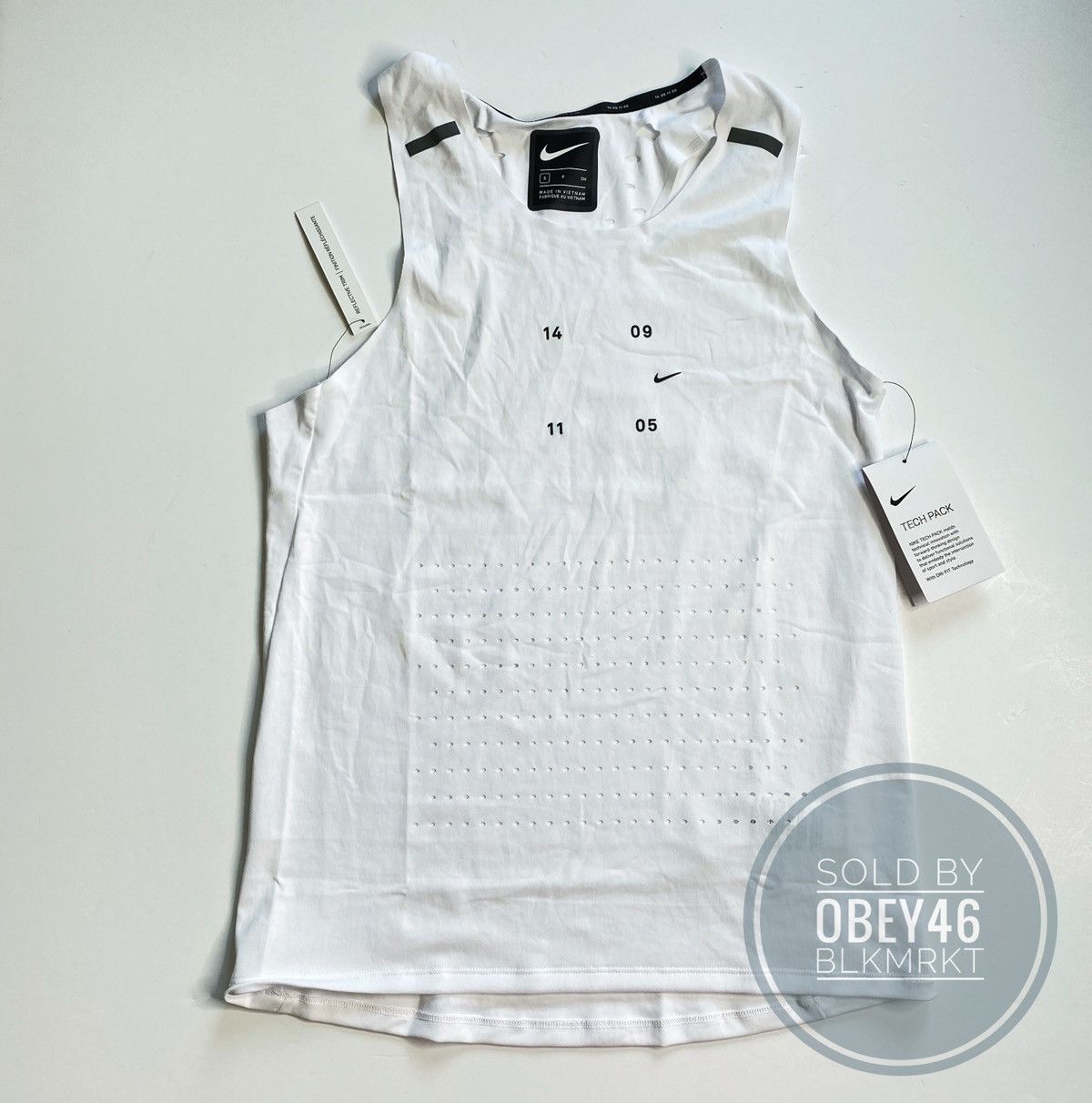 Nike Nike Tech Pack Futura Running Tank Singlet S | Grailed