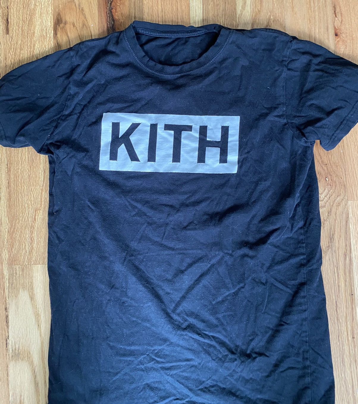Kith men’s black kith tshirt | Grailed
