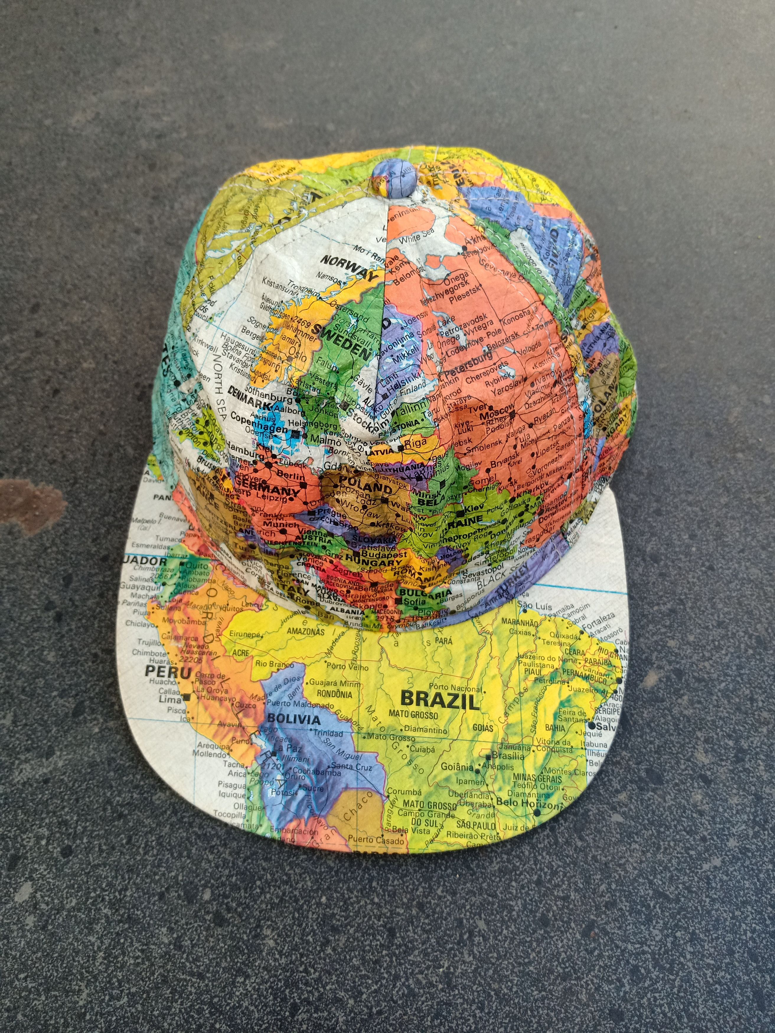 Streetwear × Vintage Rare vintage world map tyvek snapback cap | Grailed