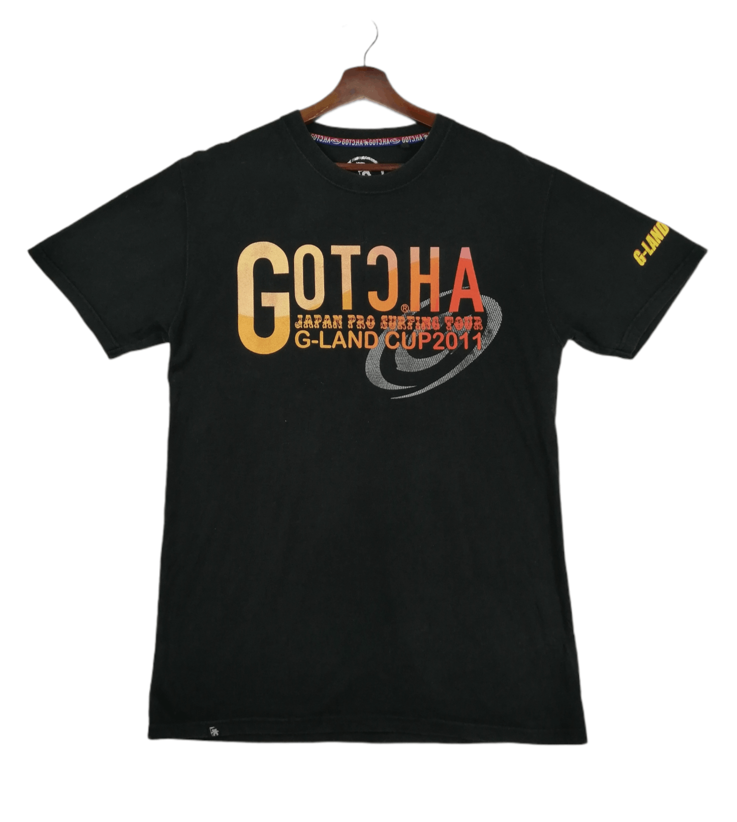 Gotcha × Sun Surf × Surf Style Gotcha G-Land Cup 2011 Japan Pro Surfing ...