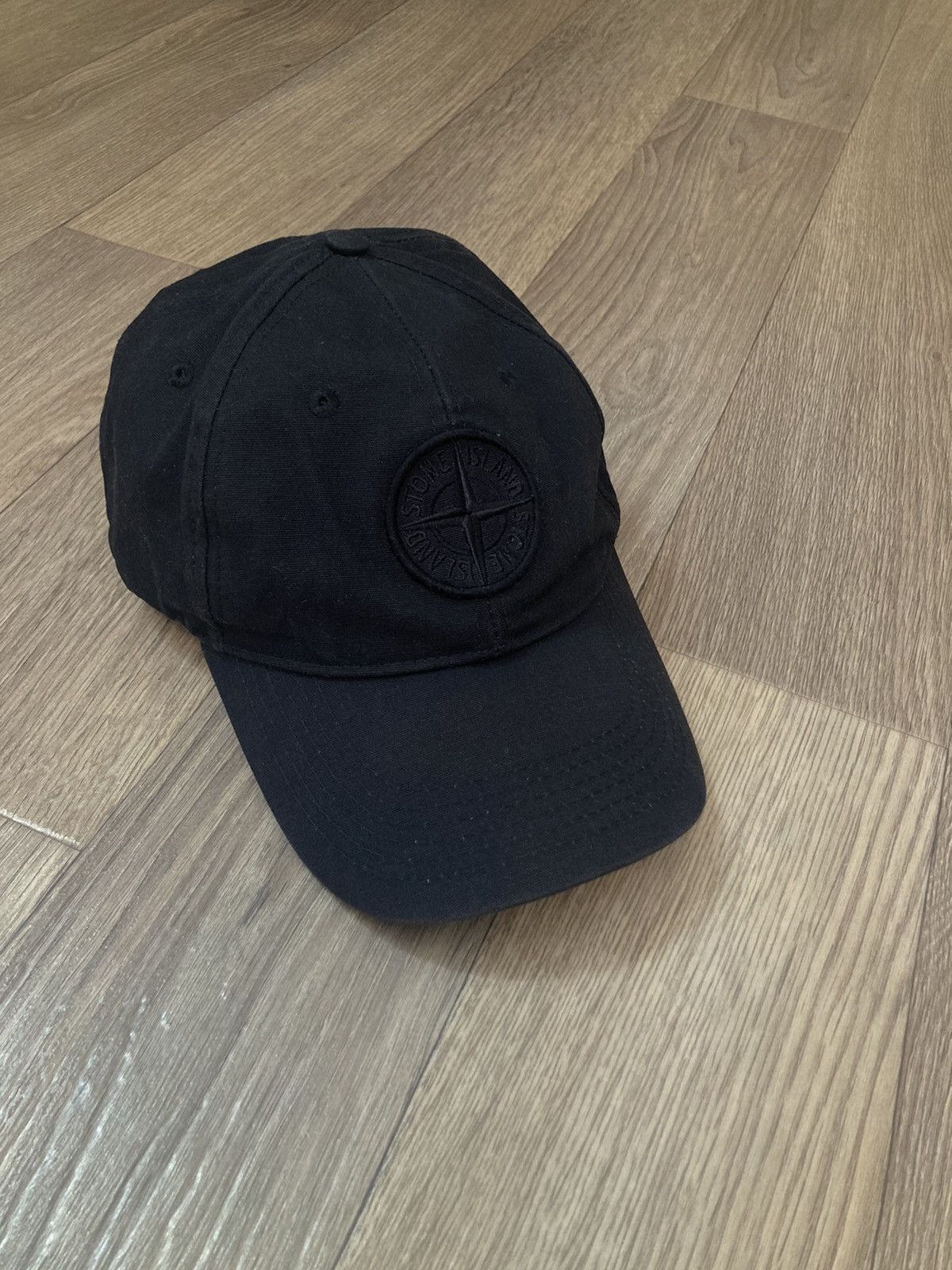 Stone Island Stone Island Cap in Navy | Grailed