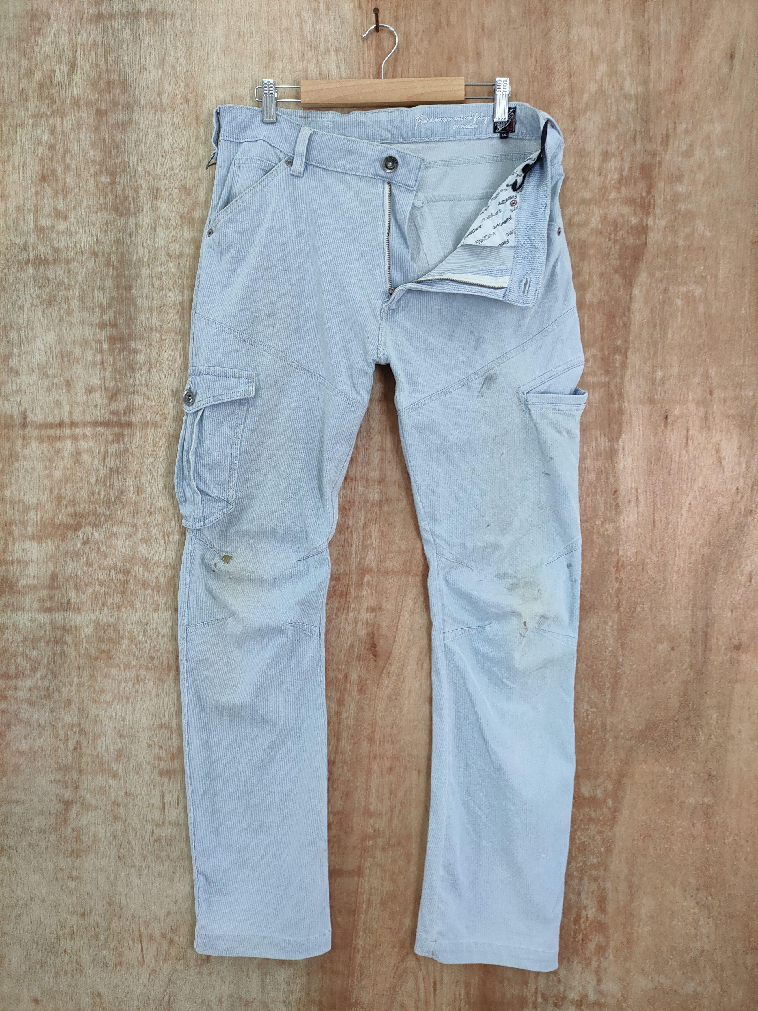 Japanese Brand FIELD CORE STRECHT FADED/STAIN CARGO PANTS | Grailed