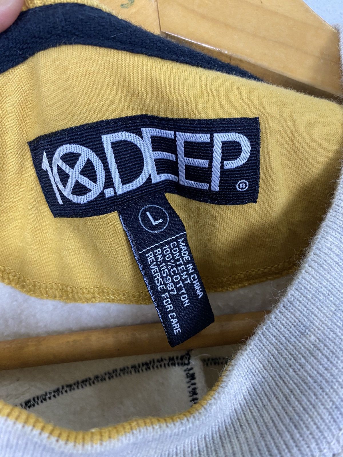 10 Deep 10TH DVSN EMBROIDEREY LOGO SWEATER by 10 DEEP | Grailed
