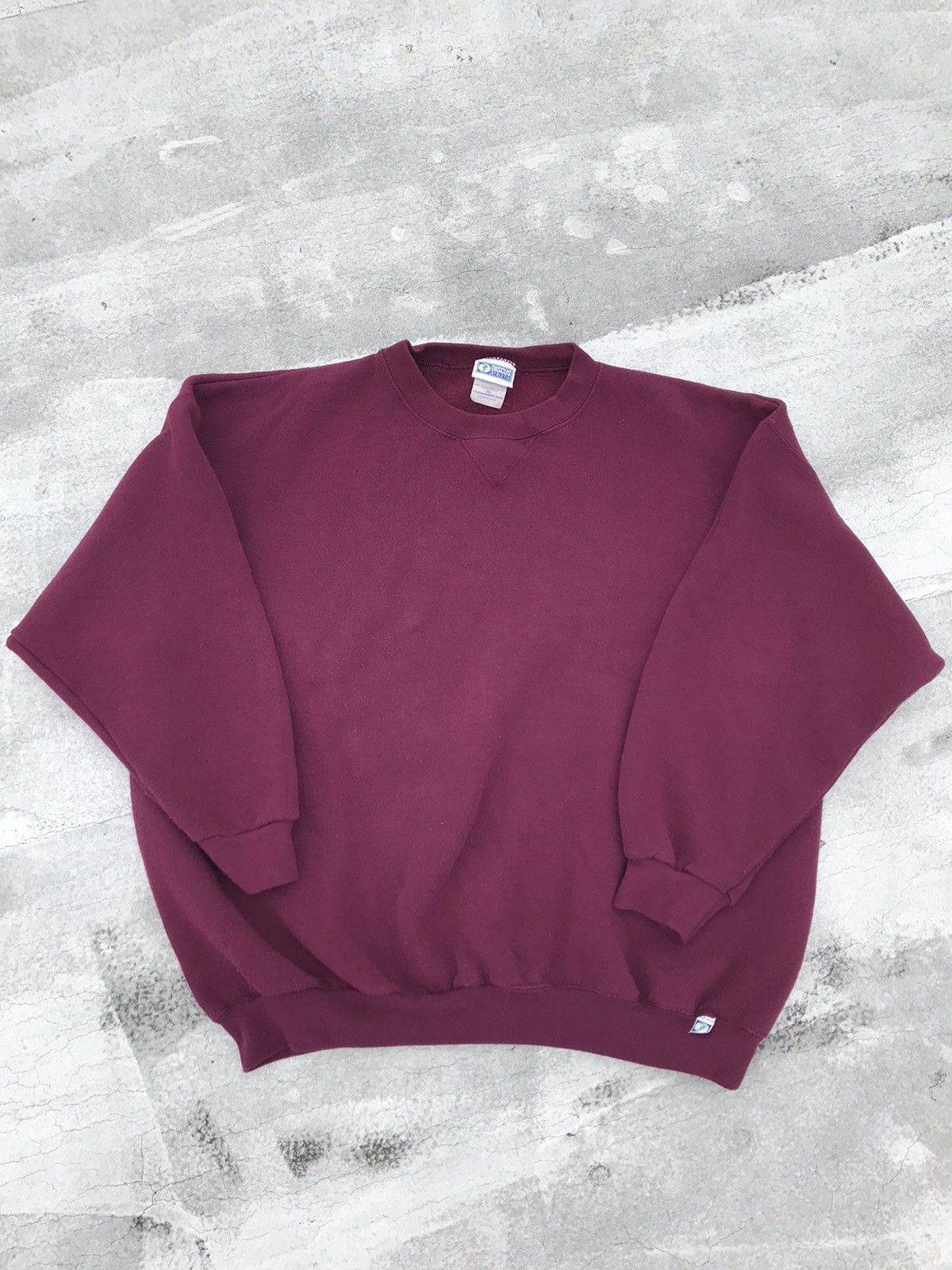 Made In Usa × Streetwear × Vintage MAROON 90’s DISCUS ATHLETIC CREWNECK ...