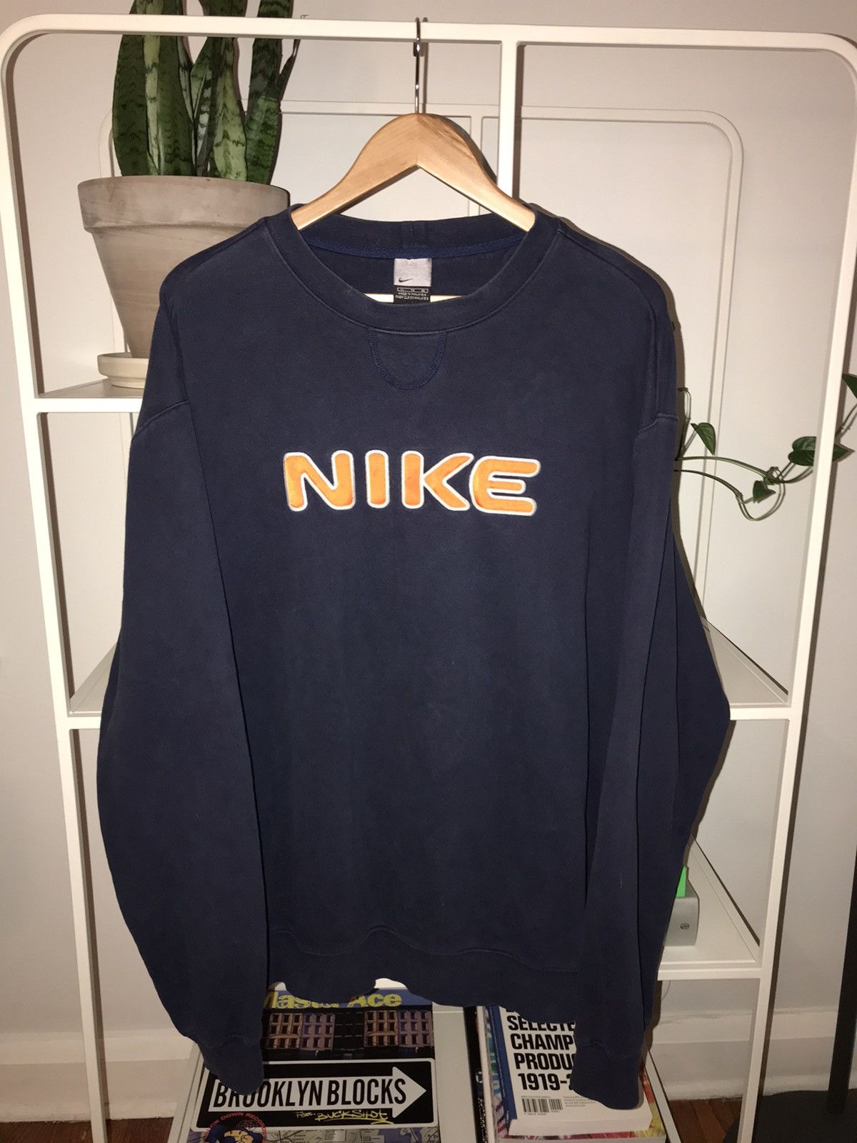 Nike Vintage Patch Embroidered NIKE Y2K Mini Swoosh Crewneck | Grailed