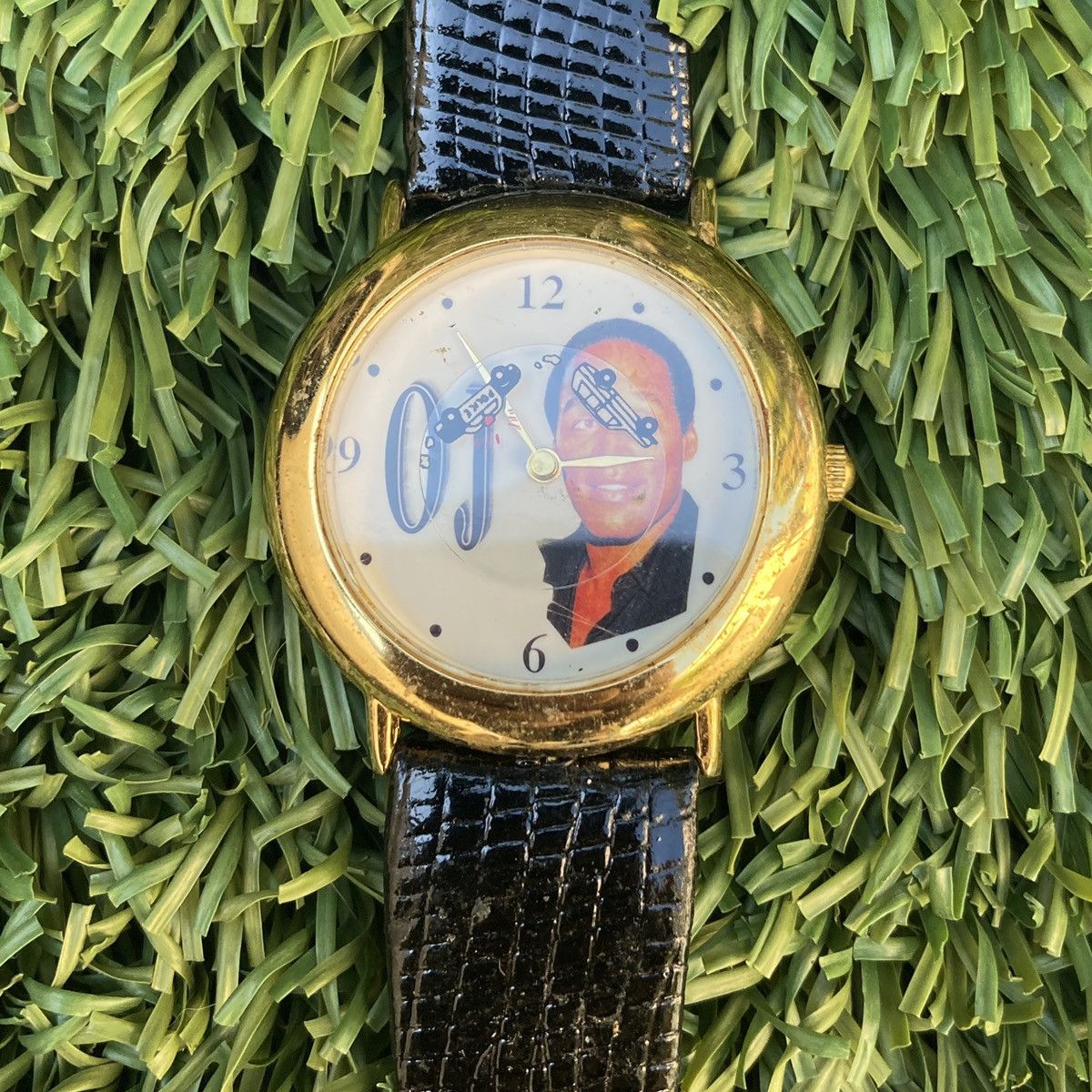 Vintage Vintage OJ Simpson Face Cops Chasing Leather Wrist Watch | Grailed