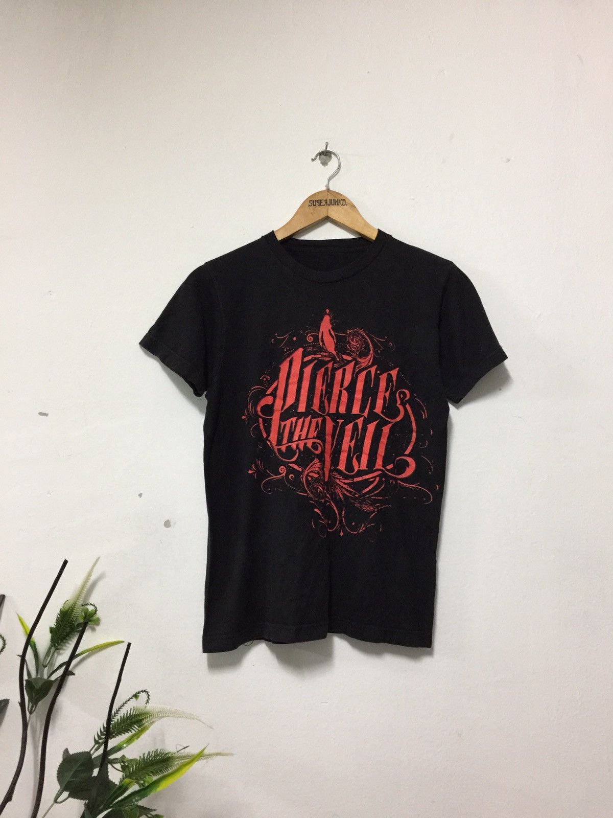 Band Tees × Rock Band × Vintage Vintage PIERCE THE VEIL screamo rock ...