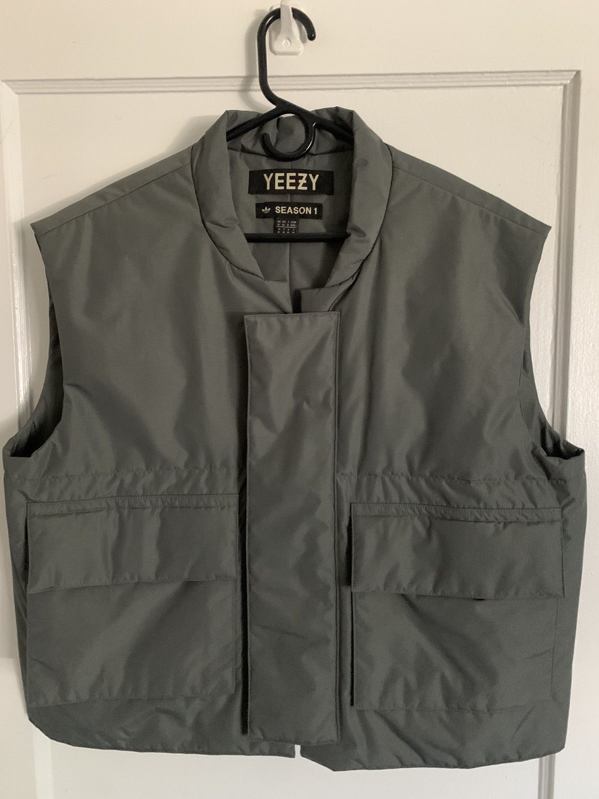Yeezy Yeezy season 1 vest RARE— Grey | Grailed