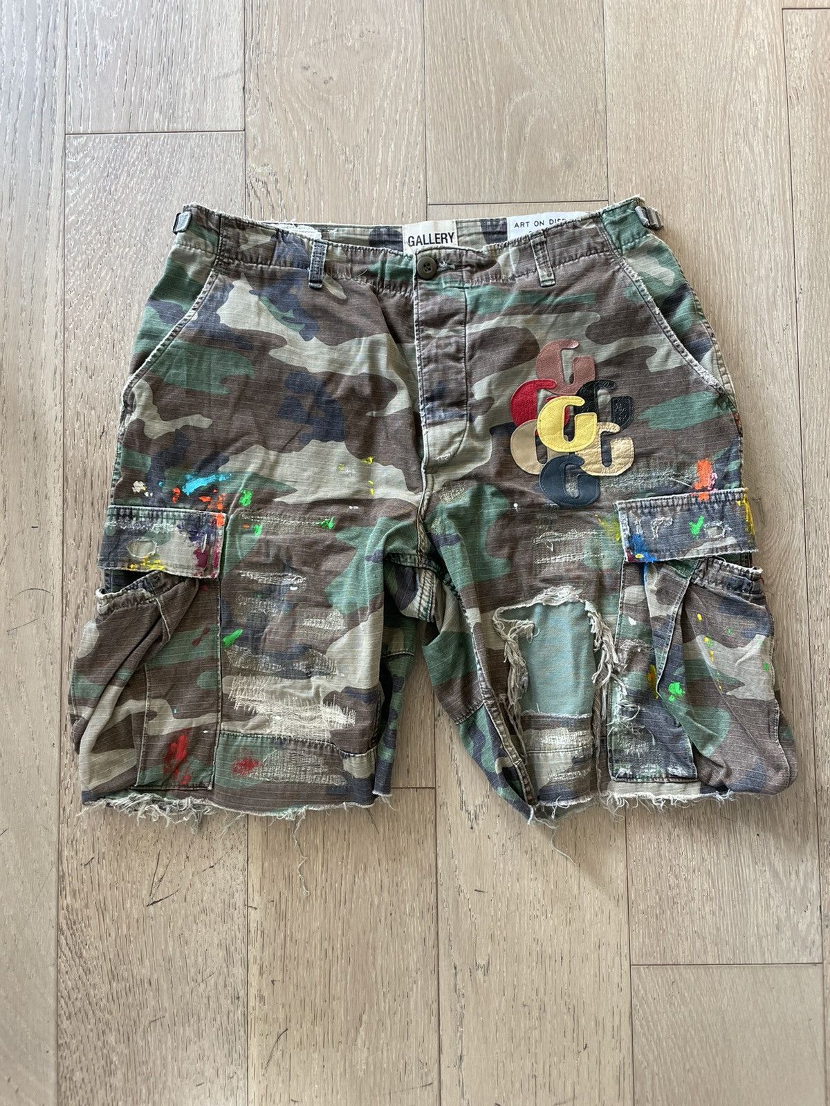 Gallery Dept. Gallery Dept LA Camo Cut Off Short | Grailed