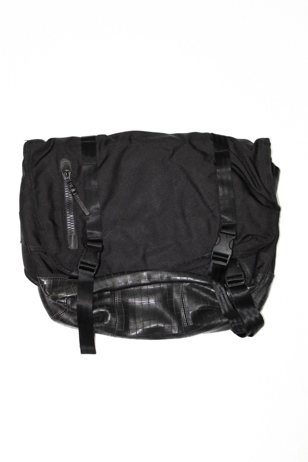 Visvim Ballistic E-Cat Messenger Bag 18L (Grid) | Grailed