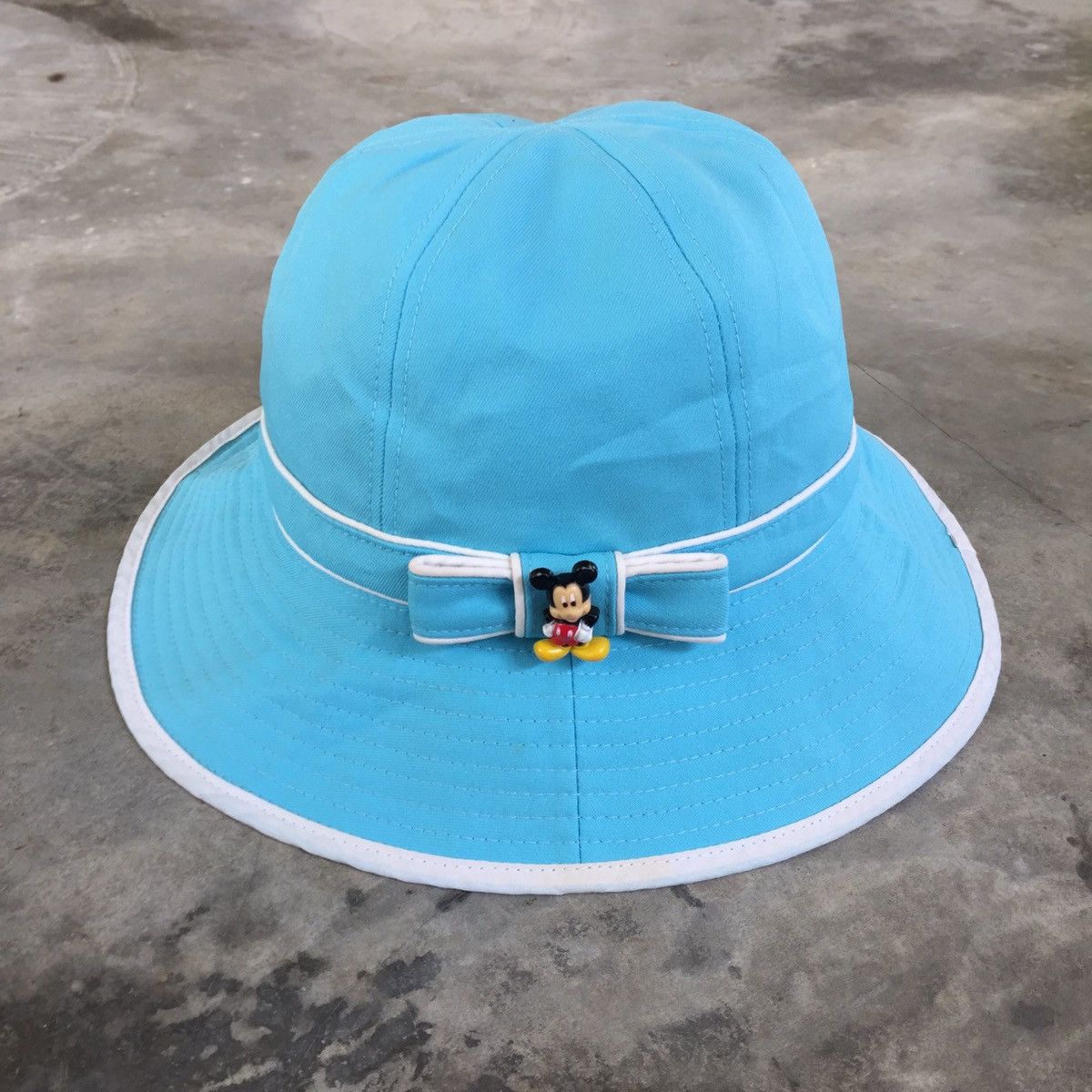 Disney × Vintage Vintage Mickey Baby Blue Bucket Hat | Grailed