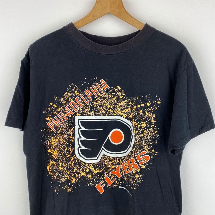 Nutmeg 1989 Nutmeg Philadelphia Flyers Vintage T-shirt | Grailed