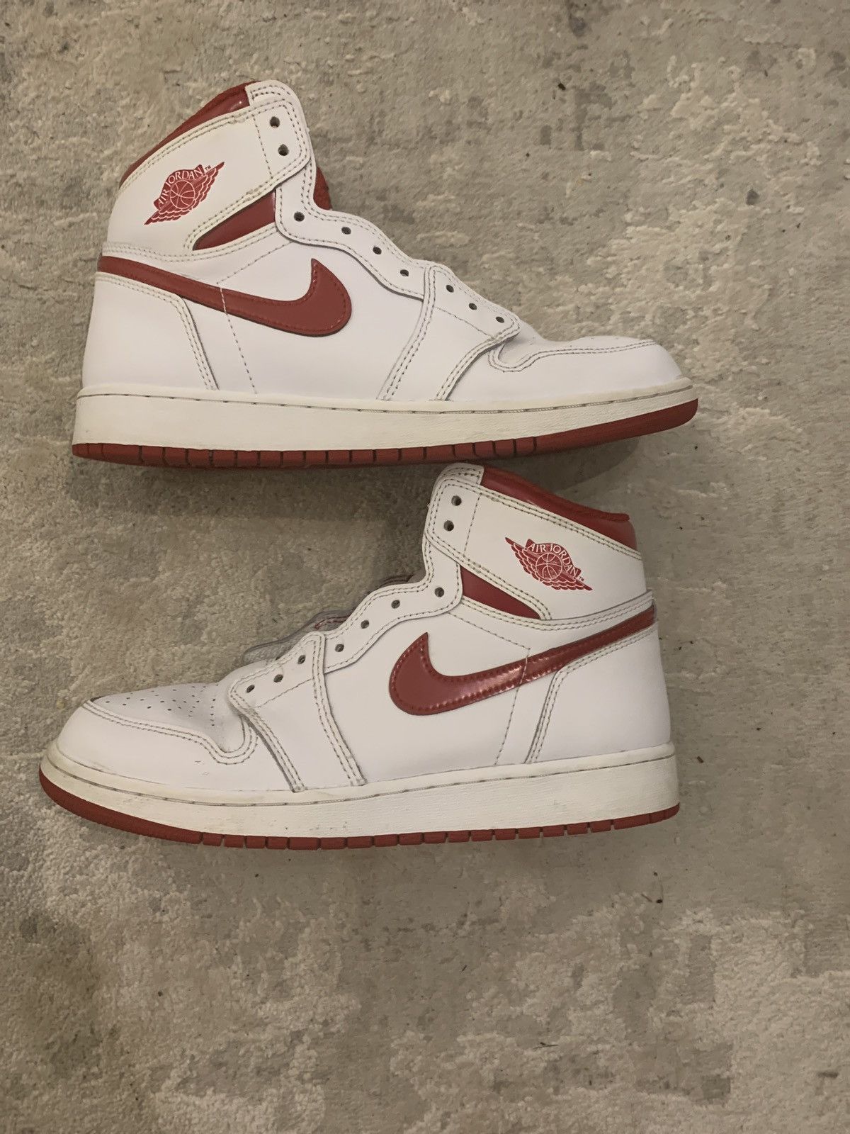 Jordan Brand Air Jordan 1 Retro High OG GS Metallic Red | Grailed