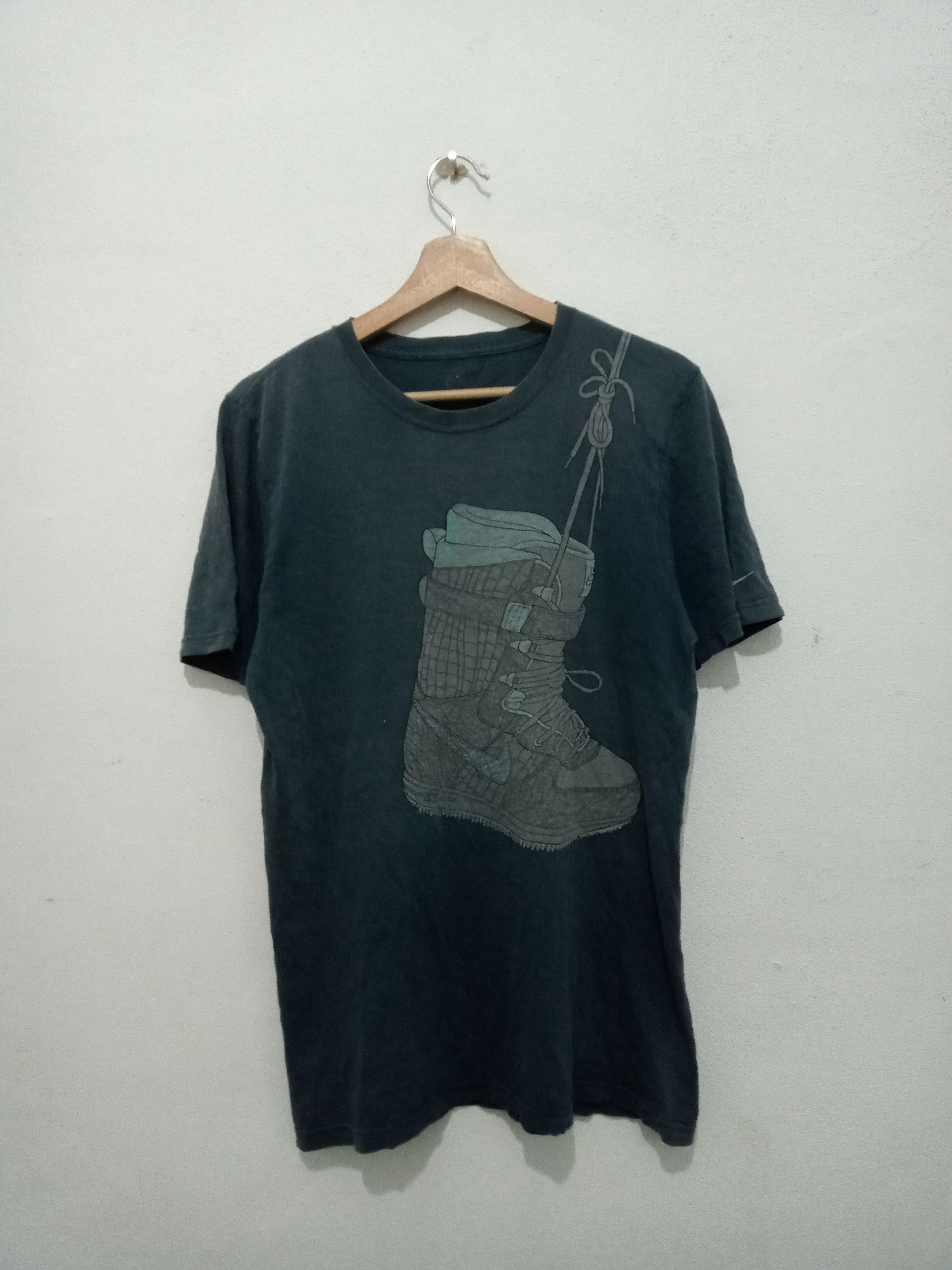 Nike Nike Hanging Shoe Tee | Grailed