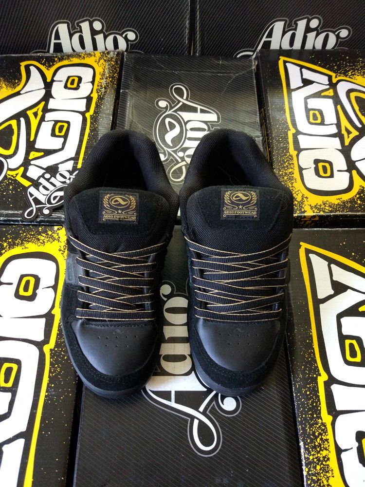 Vintage × Vintage Shoe Co. Adio Shaun White - classic, rare model early ...