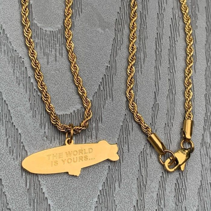 Streetwear Gold Scarface Blimp Pendant The World Is Yours Rope Chain ...