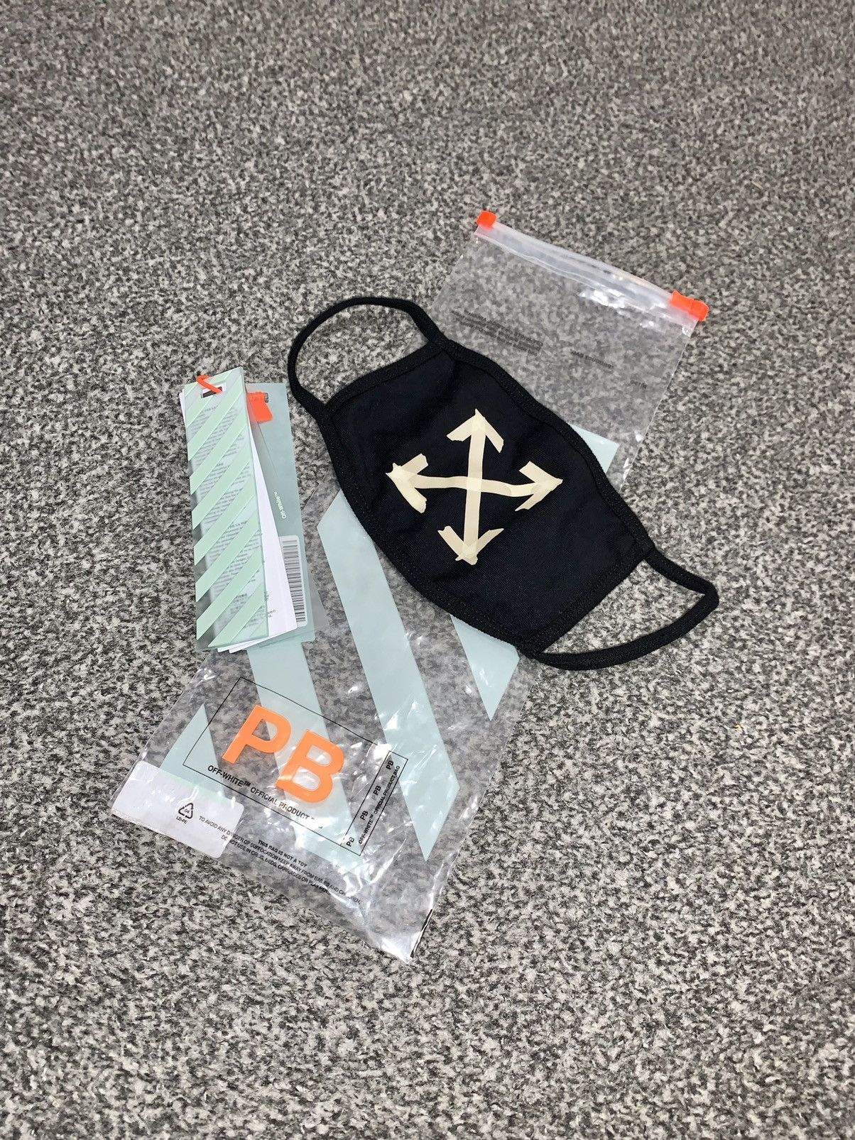 Off-White Off White Face Mask arrow logo | Grailed