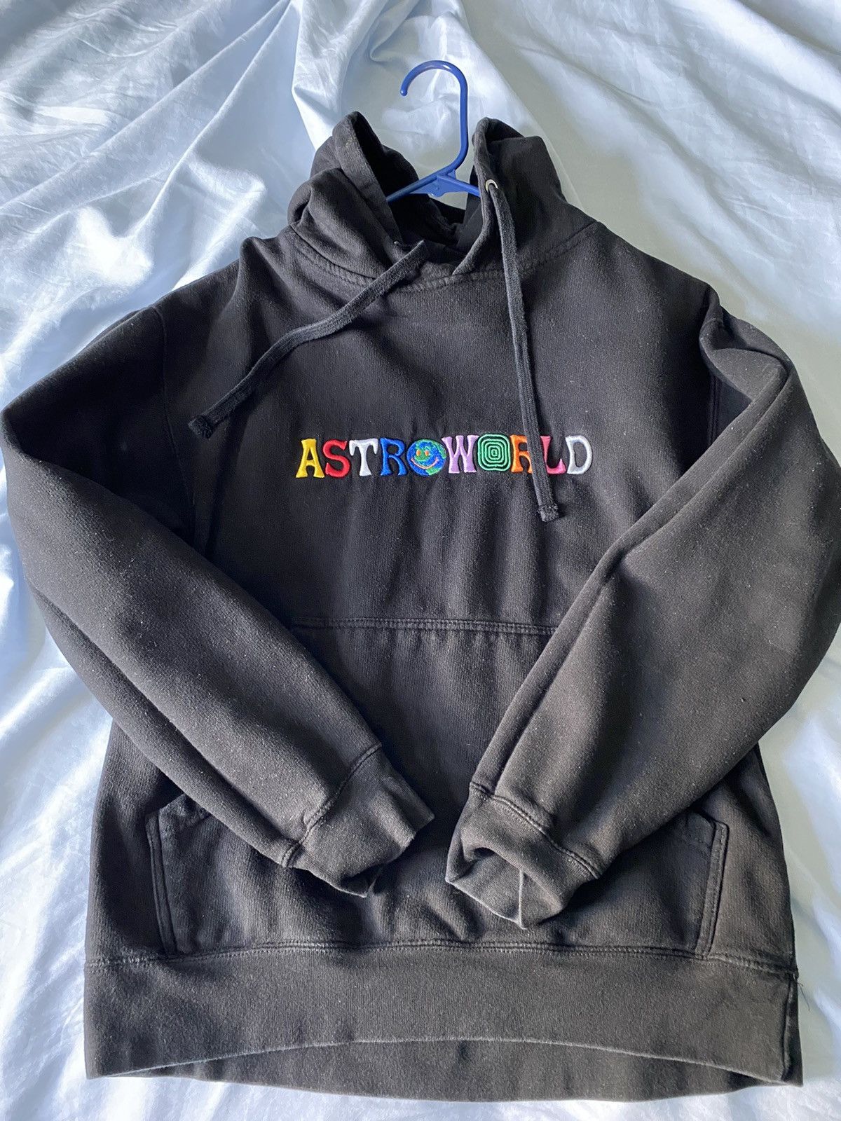 Travis Scott Astroworld Logo Hoodie | Grailed