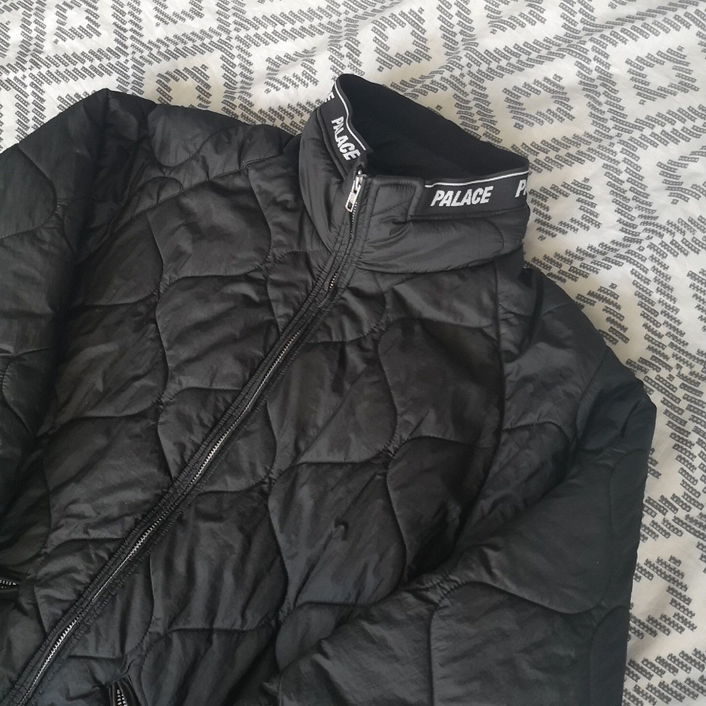 Palace Palace Puffer jacket | Grailed