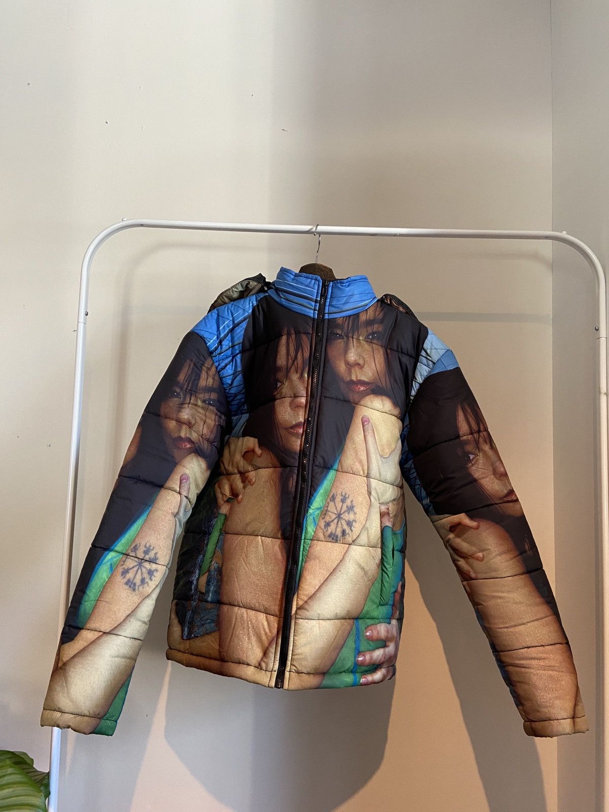 Streetwear SACE MORETTI BJORK PUFFER | Grailed