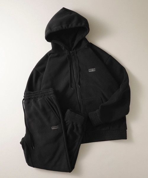 Number (N)ine Number Nine Lounge Setup | Grailed