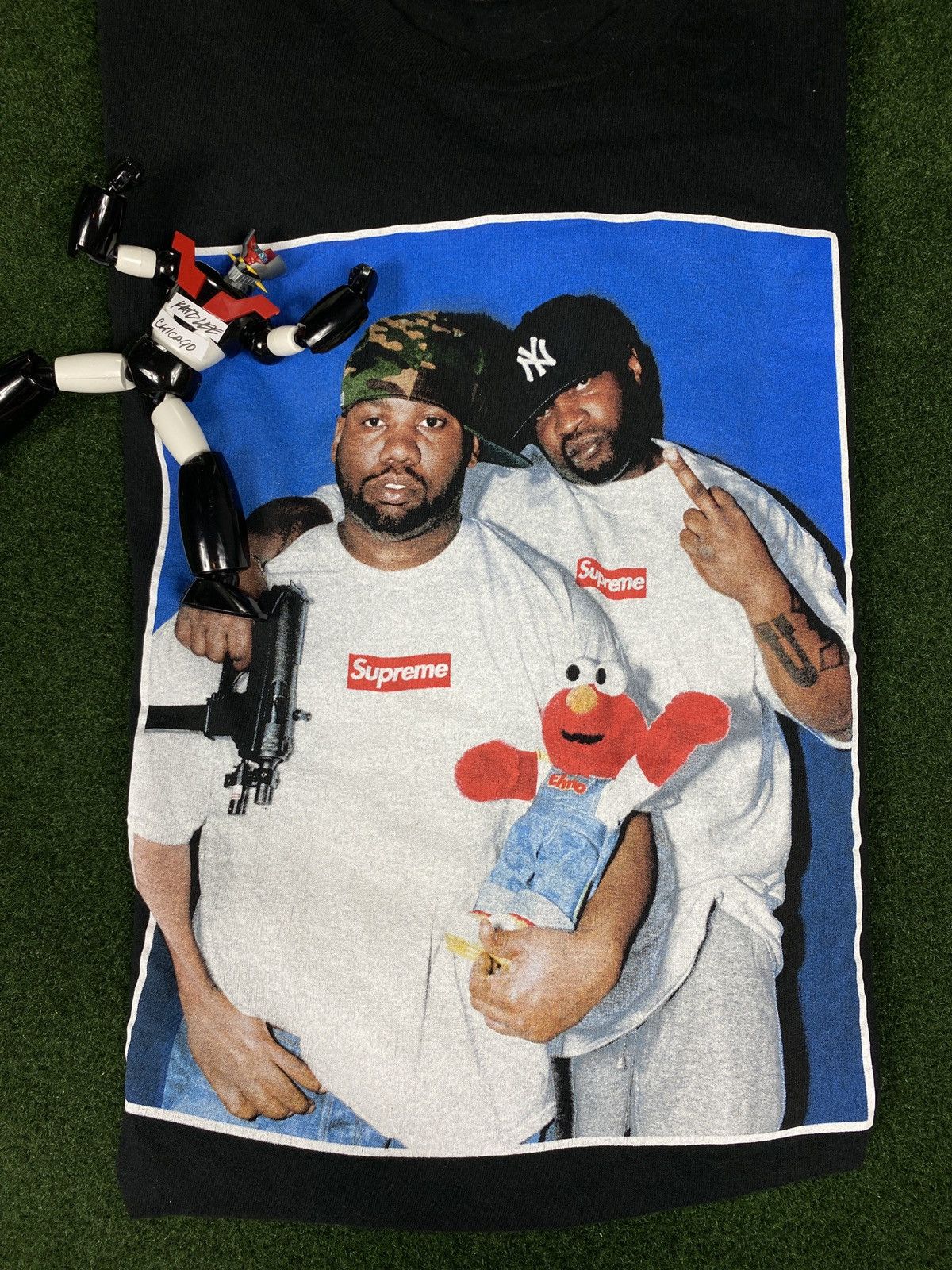 Supreme 2005 Supreme Raekwon Ghostface Elmo Wu-Tang XL VNDS | Grailed