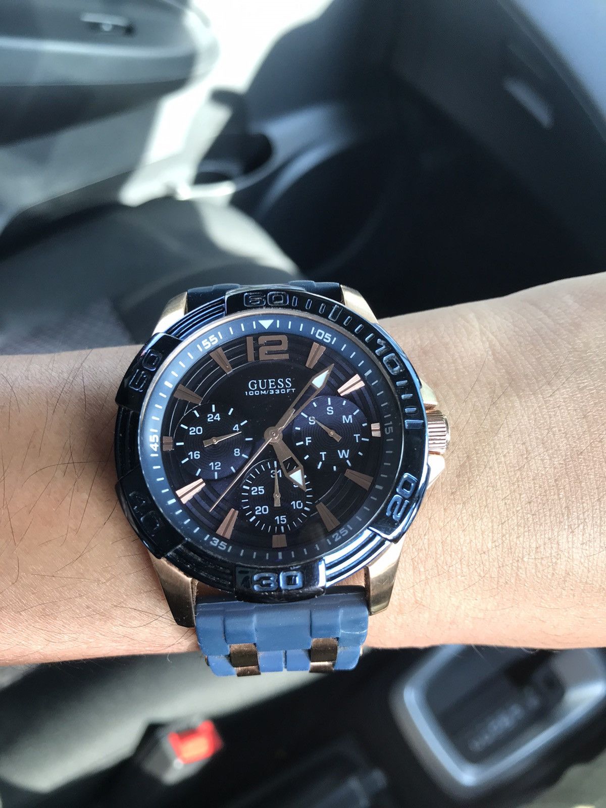 Guess Mens GUESS OASIS Multifunction Sports Watch W0366G4 | Grailed