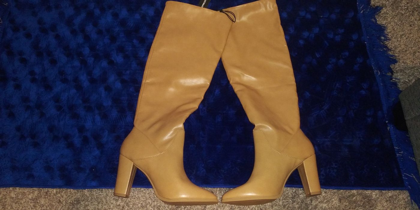 Express Light-Brown Boots | Grailed