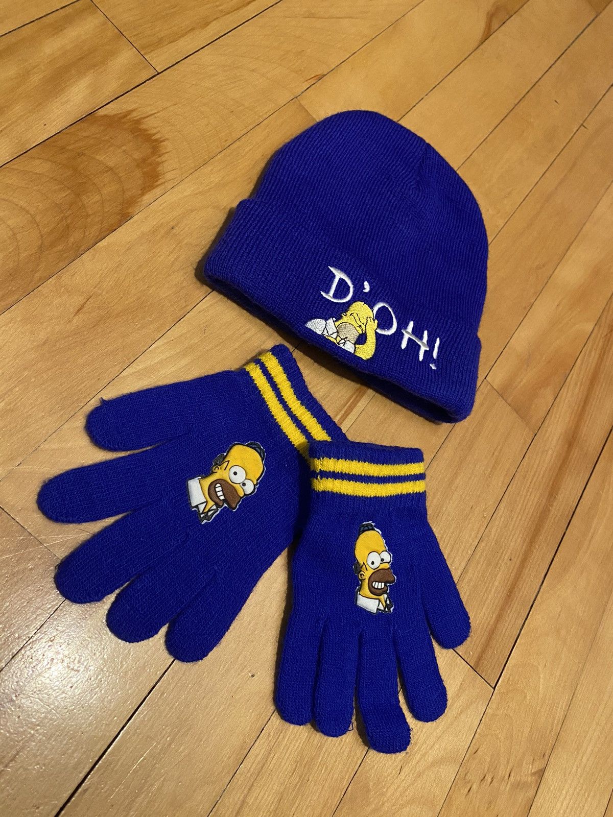 The Simpsons × Vintage Vintage The Simpsons Hat and Glove 1998 | Grailed