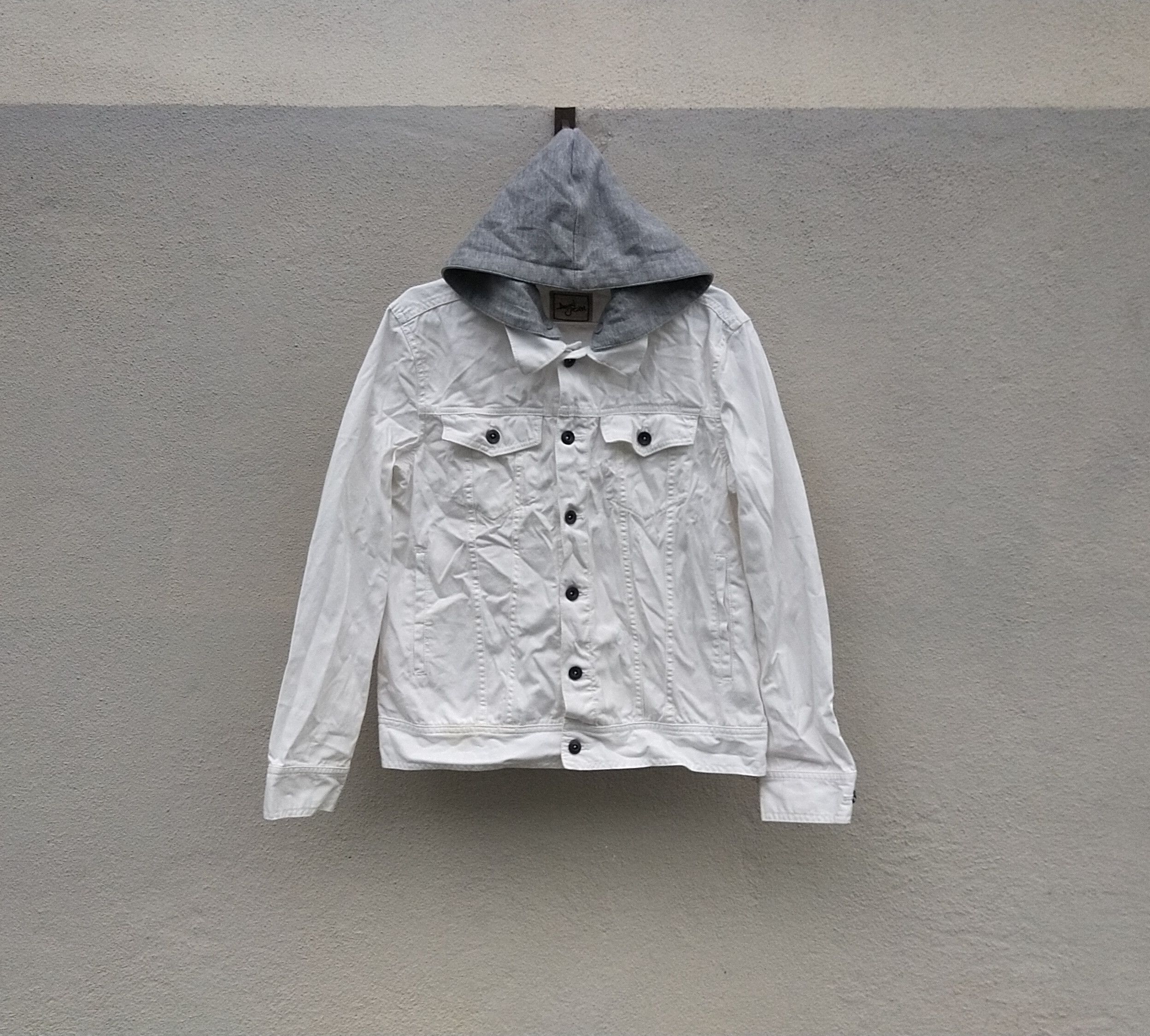 Japanese Brand × Streetwear 🔥Avail Jean Buttoned Jacket With Hoodie ...