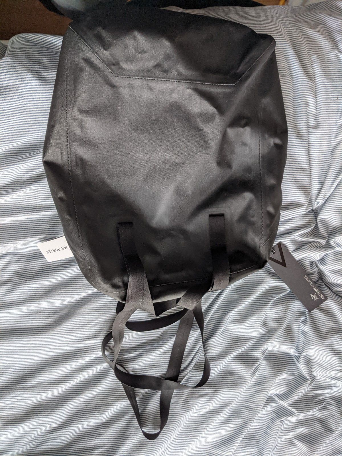 Veilance Veilance Seque tote | Grailed