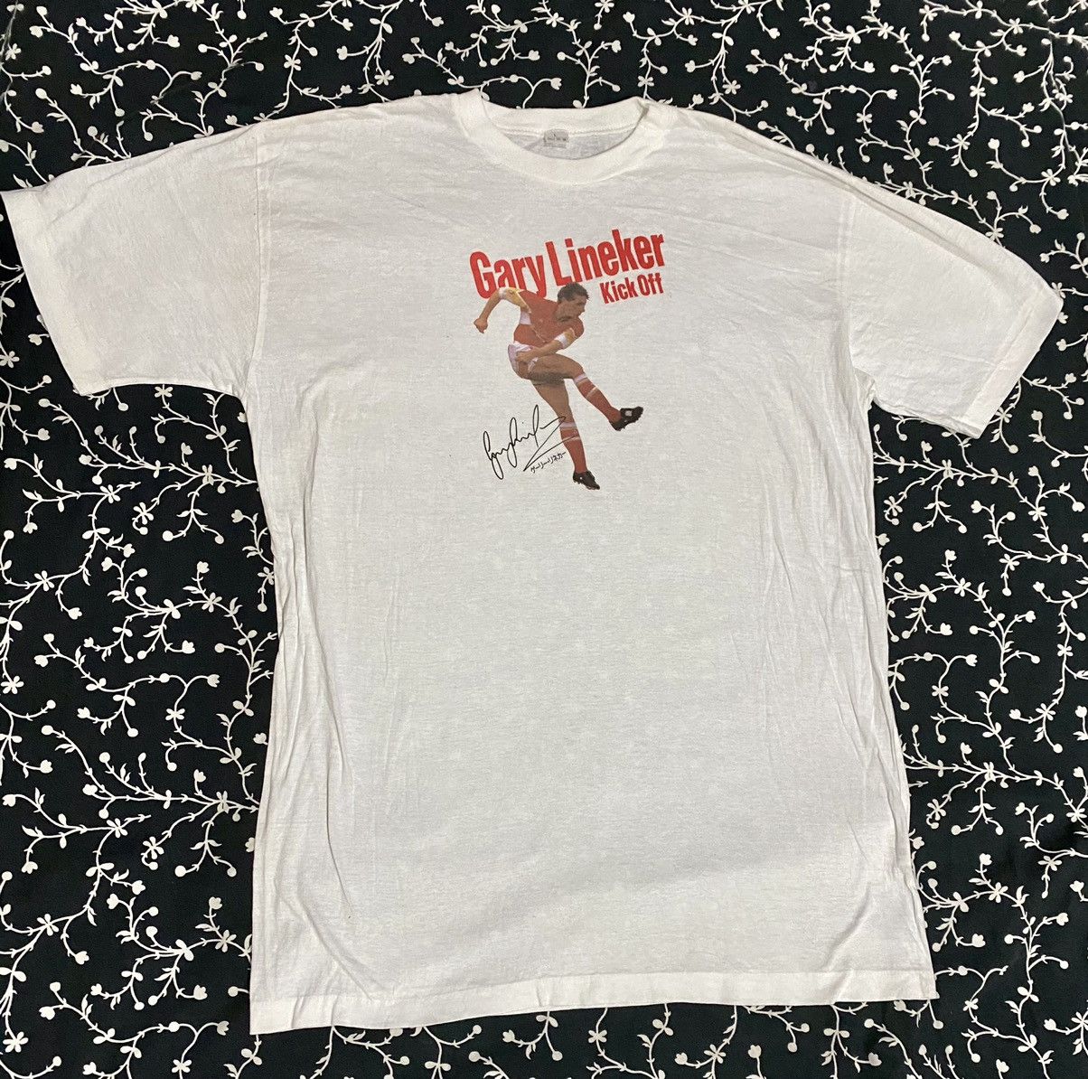 Vintage Rare Design Vintage Footballer Gary Lineker T-shirt 1990s | Grailed