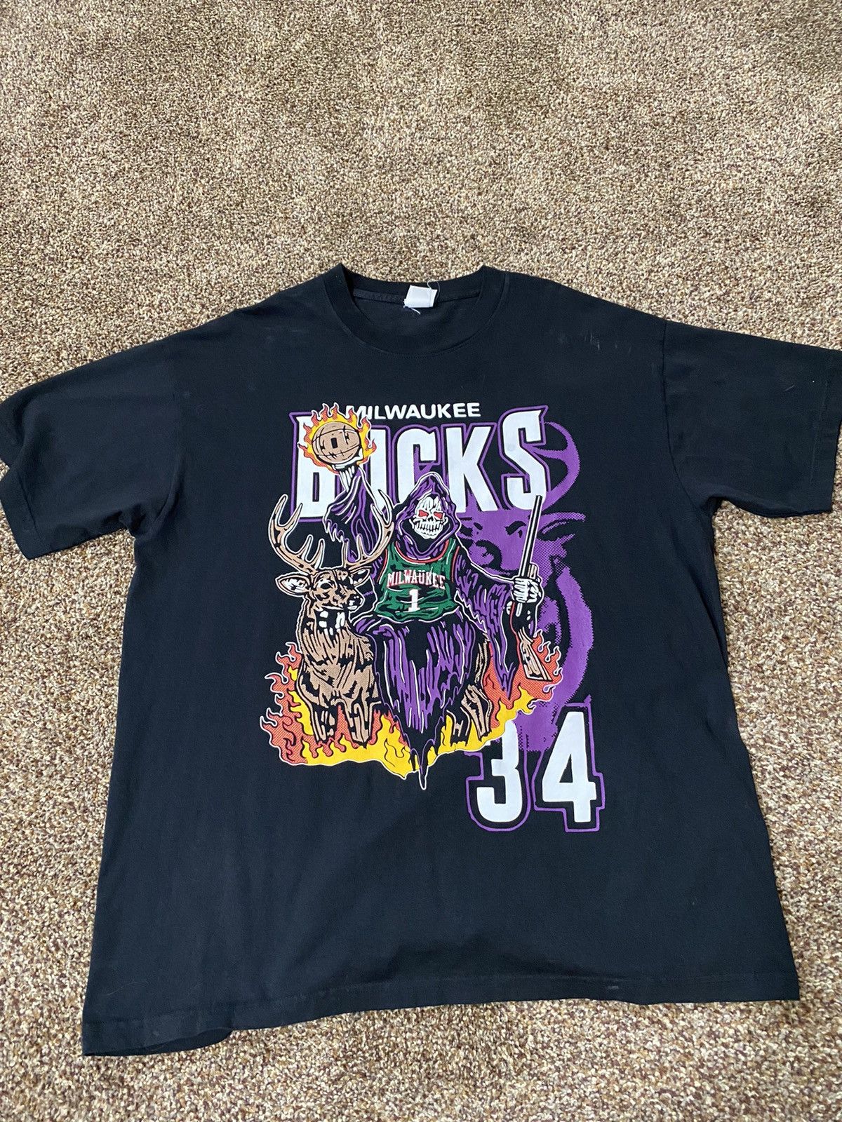 Warren Lotas Warren Lotas Milwaukee Bucks Tee | Grailed