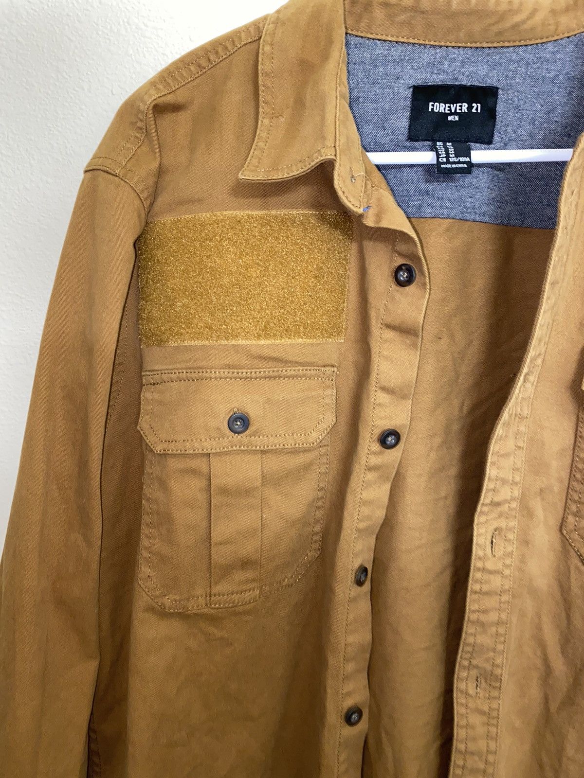 Forever 21 M | Forever 21 | Button Up w Velcro | Grailed