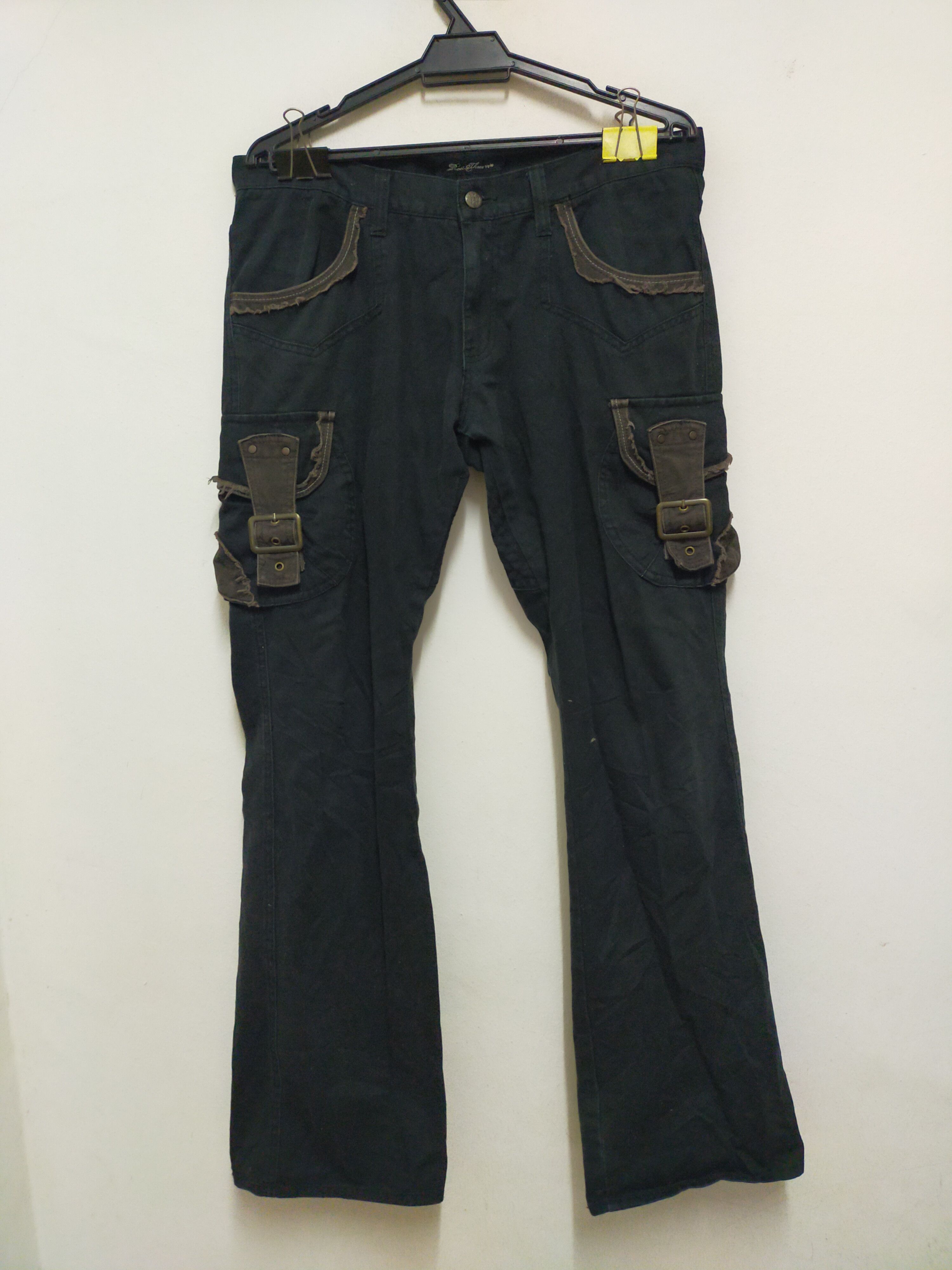 Roots ROOT THREE STYLE FLARE CARGO PANTS | Grailed