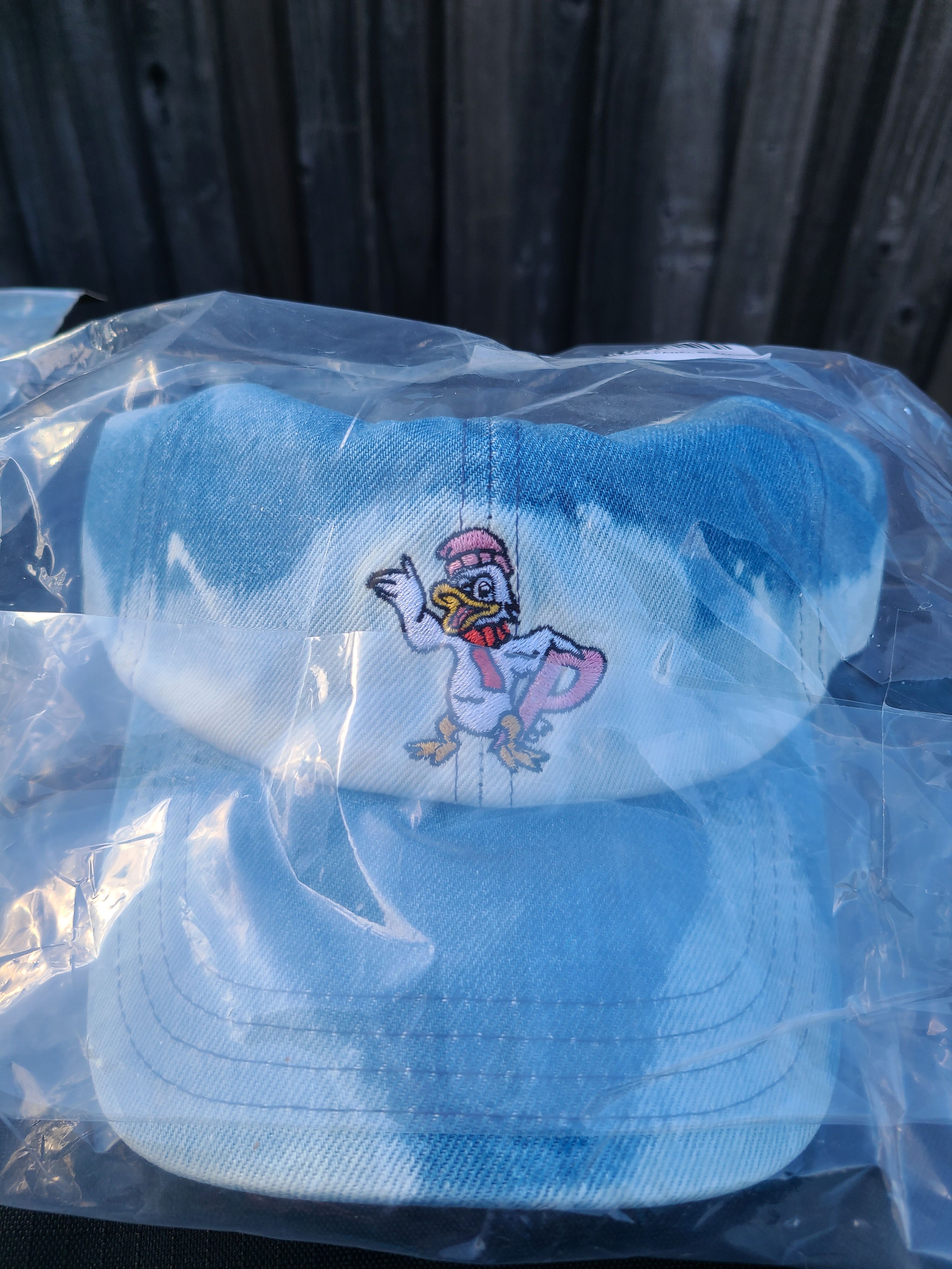 Palace CHILLY DUCK OUT DENIM 6-PANEL BLEACHED | Grailed