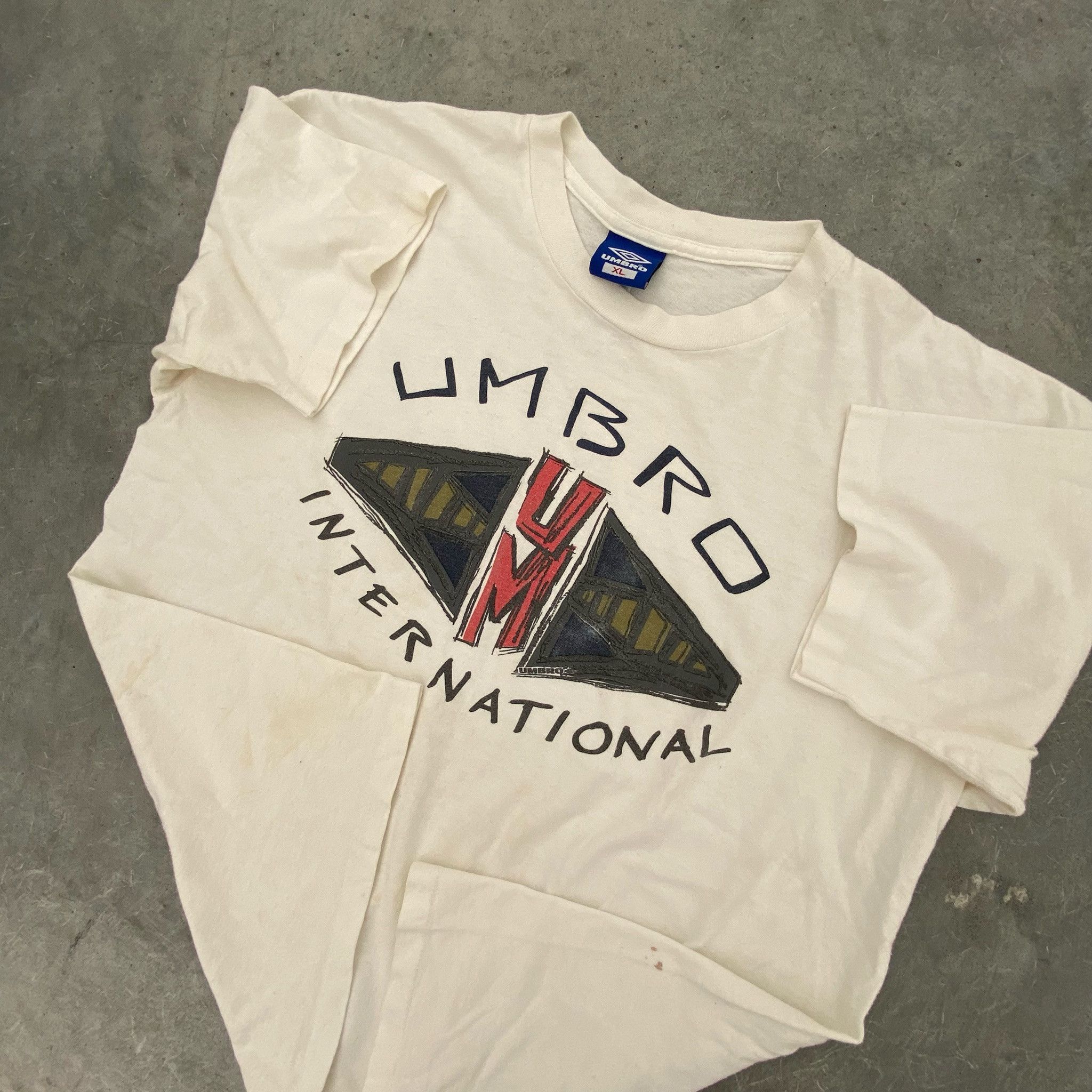 Streetwear × Vintage XL Vintage Umbro International White T Shirt ...