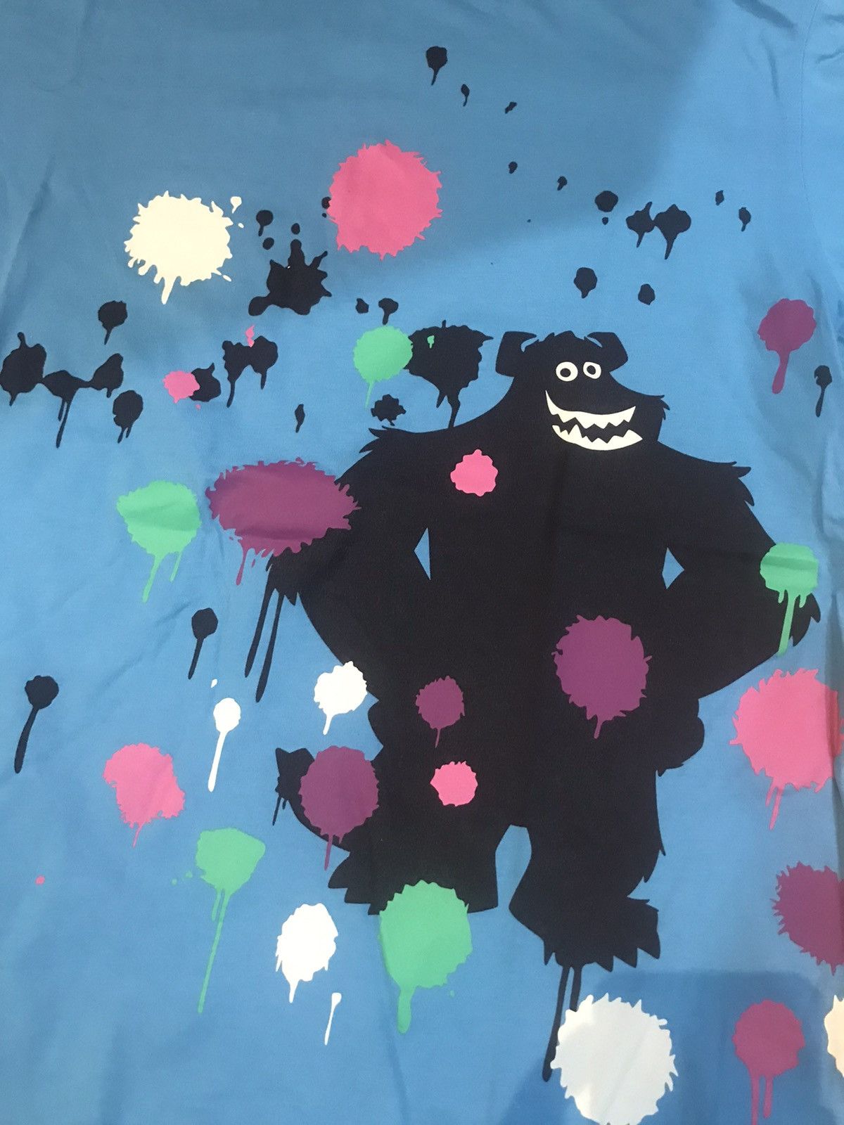Disney × Streetwear × Uniqlo Uniqlo x Disney Pixar Monster Inc Sully ...