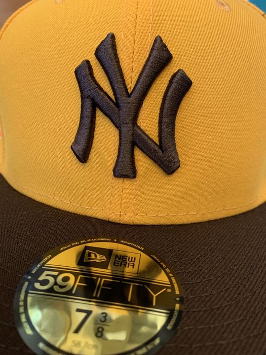 New Era YELLOW NY YANKEES FITTED HAT *EE SIDE PATCH* (7 3/8) | Grailed
