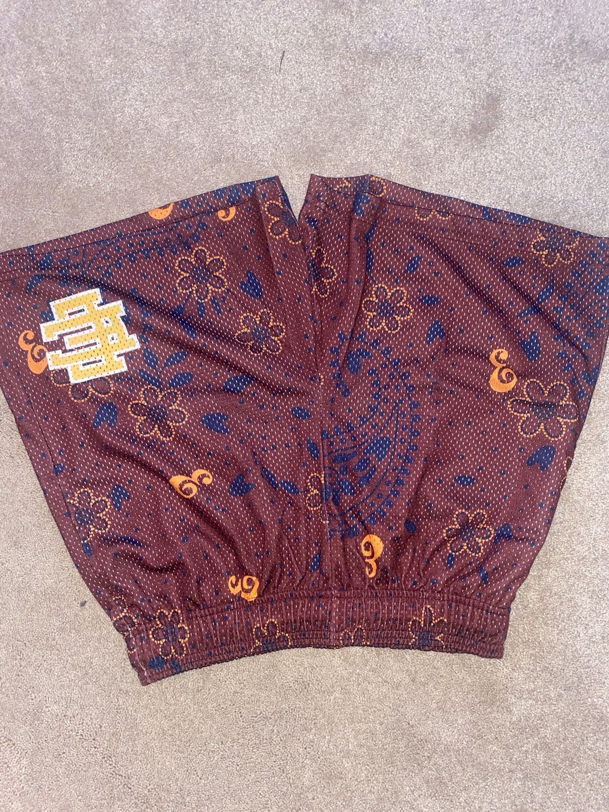 Eric Emanuel Eric Emanuel EE Basic Shorts Maroon Paisley Size Large ...