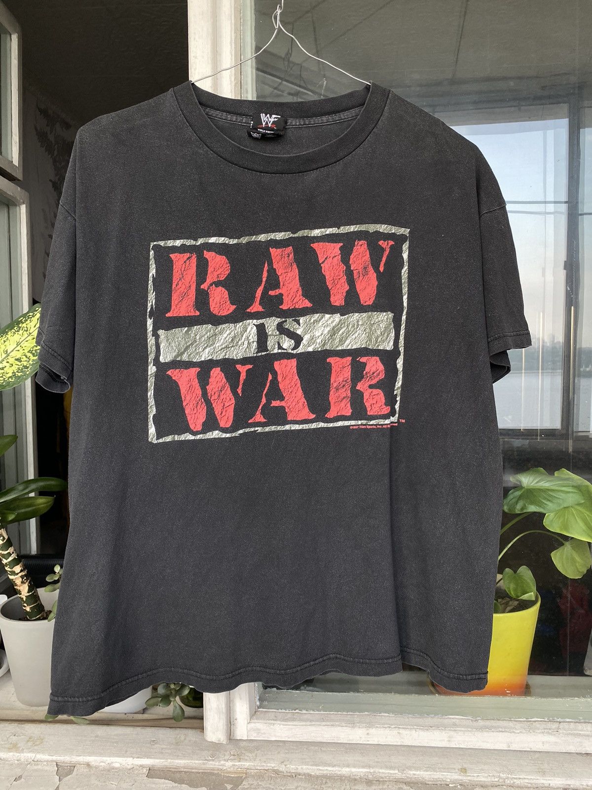 Made In Usa × Vintage × Wwf Vintage WWF T-shirt RAW IS WAR 1998 rare ...