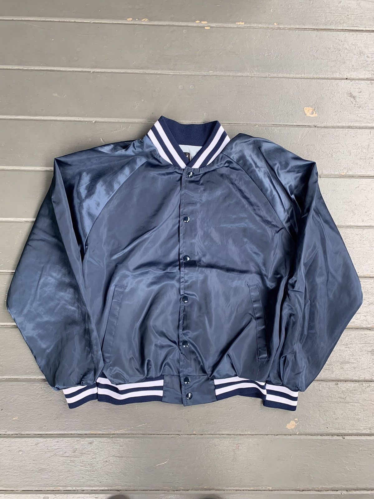 Vintage Vintage 90s Bud light satin jacket | Grailed