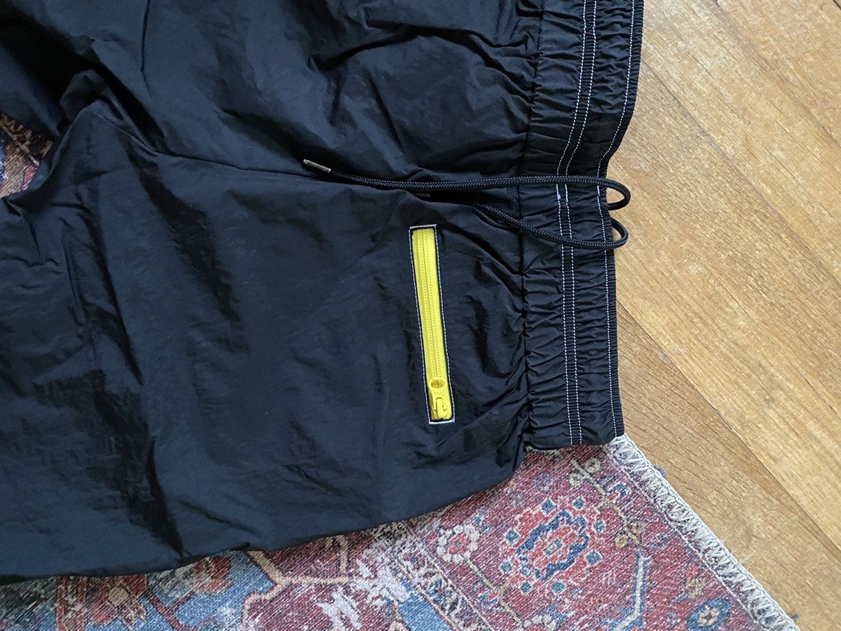 John Elliott High Shrunk Nylon Himalayan Pant | Grailed