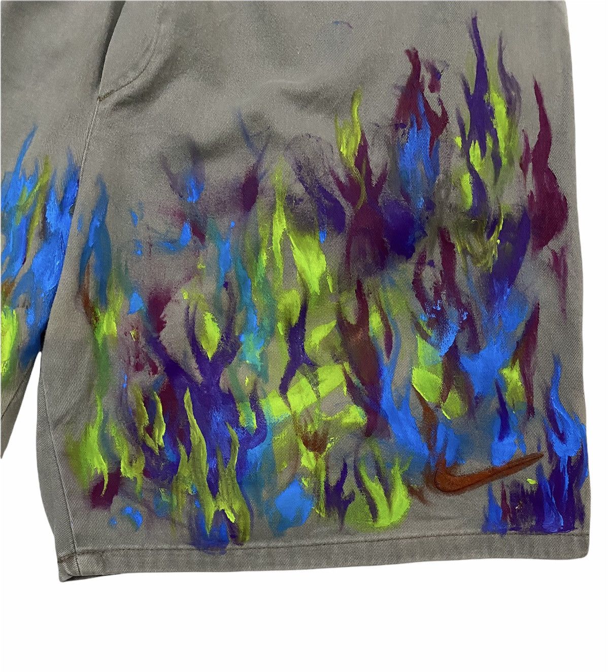 Custom × Nike × Vintage Vtg🍏Nike Short Splash Art Custom Paint ...