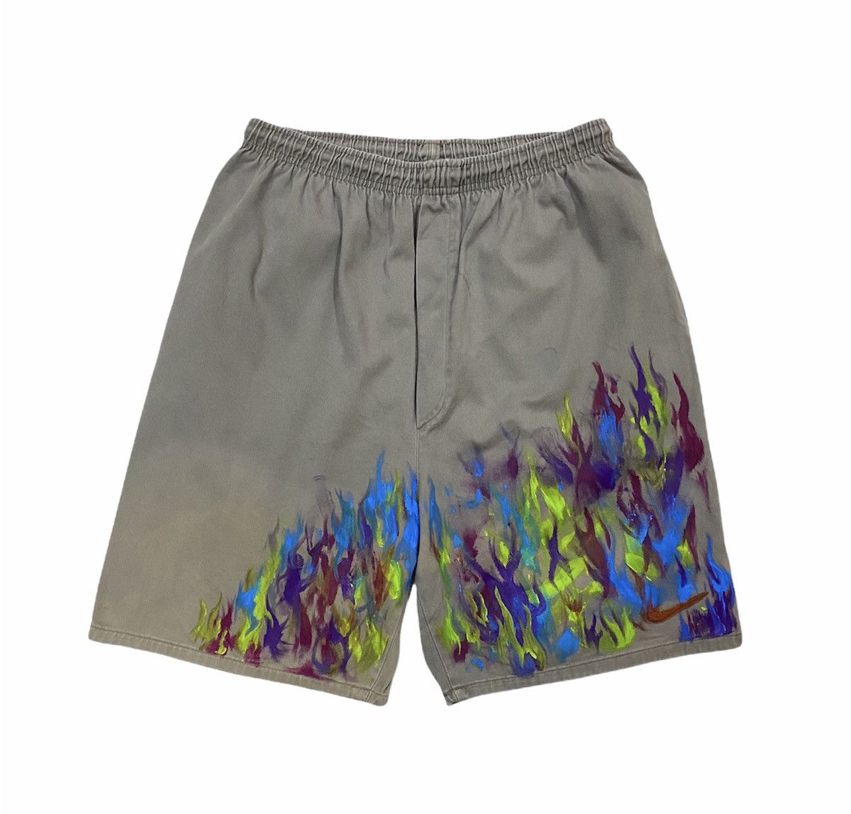 Nike Vtg🍏Nike Short Splash Art Custom Paint Embroidery logo | Grailed