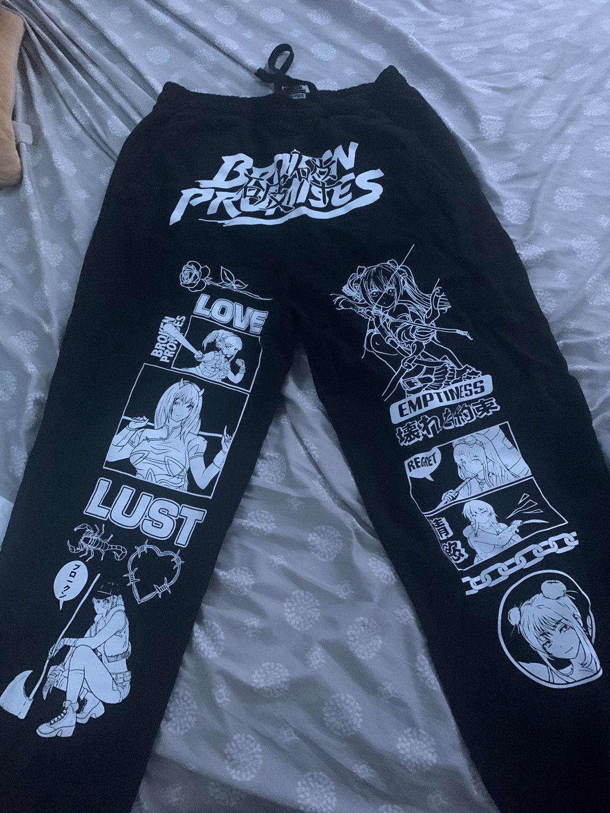 Broken Promises Broken Promises Arcade Sweats | Grailed