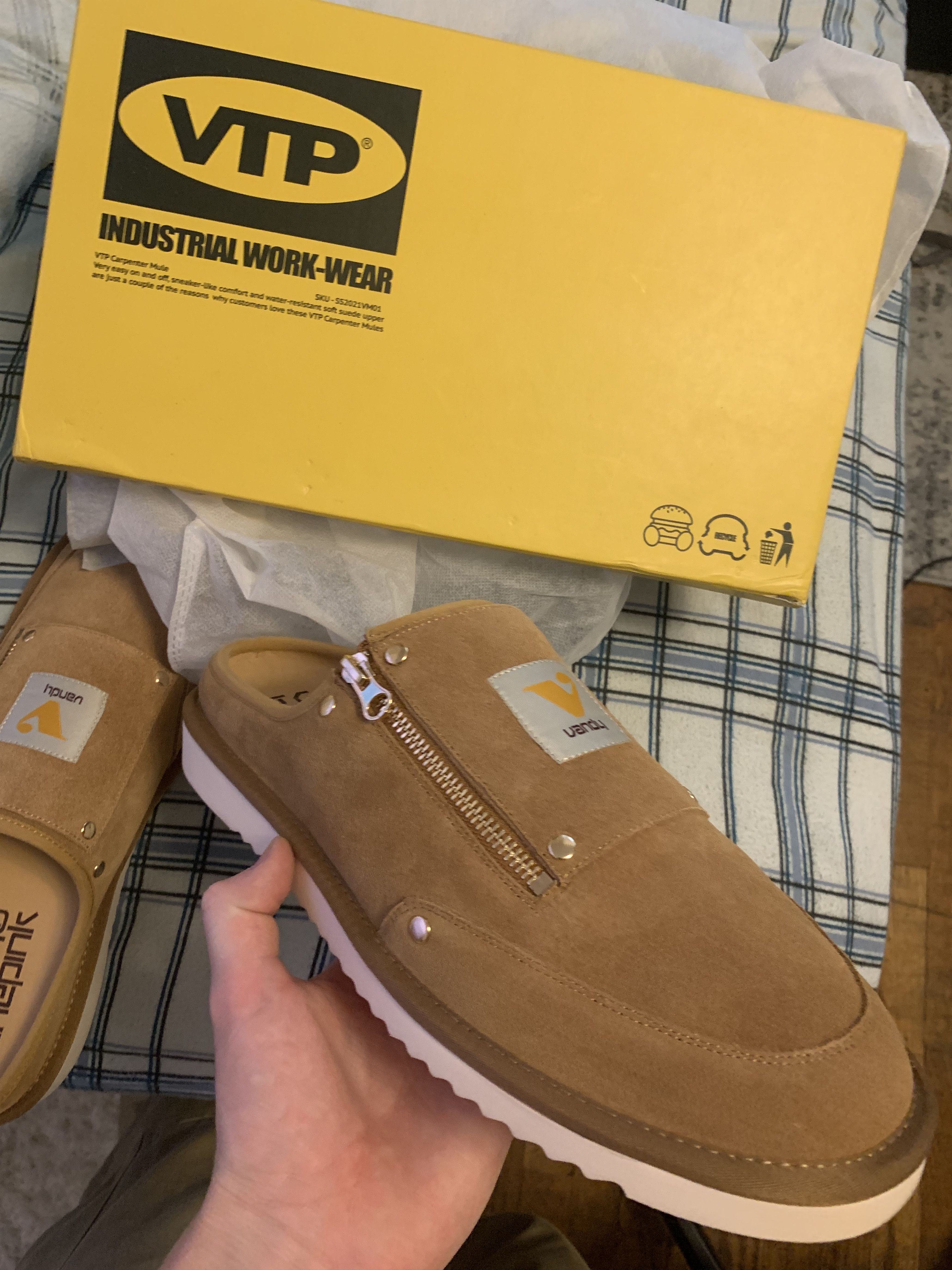 Vandy The Pink VTP carpenter mule | Grailed