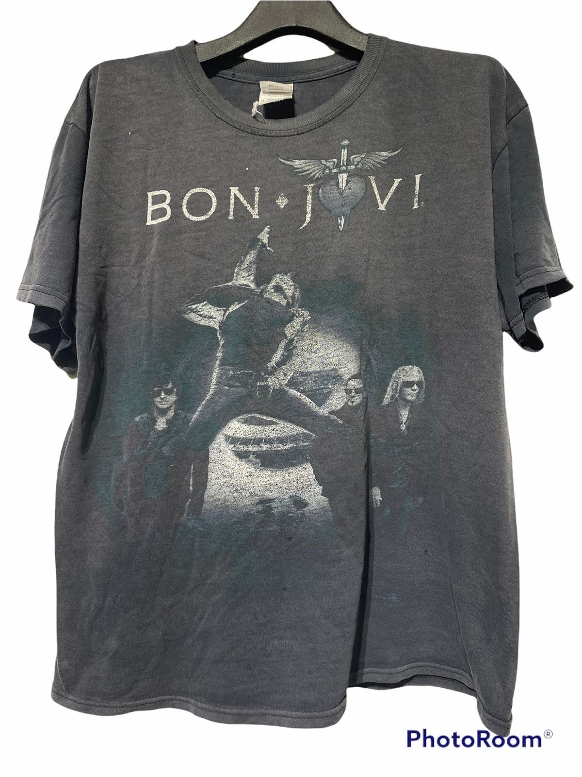 Band Tees × Bon Jovi × Vintage VINTAGE BON JOVI TOUR 2010 SOLD OUT ...