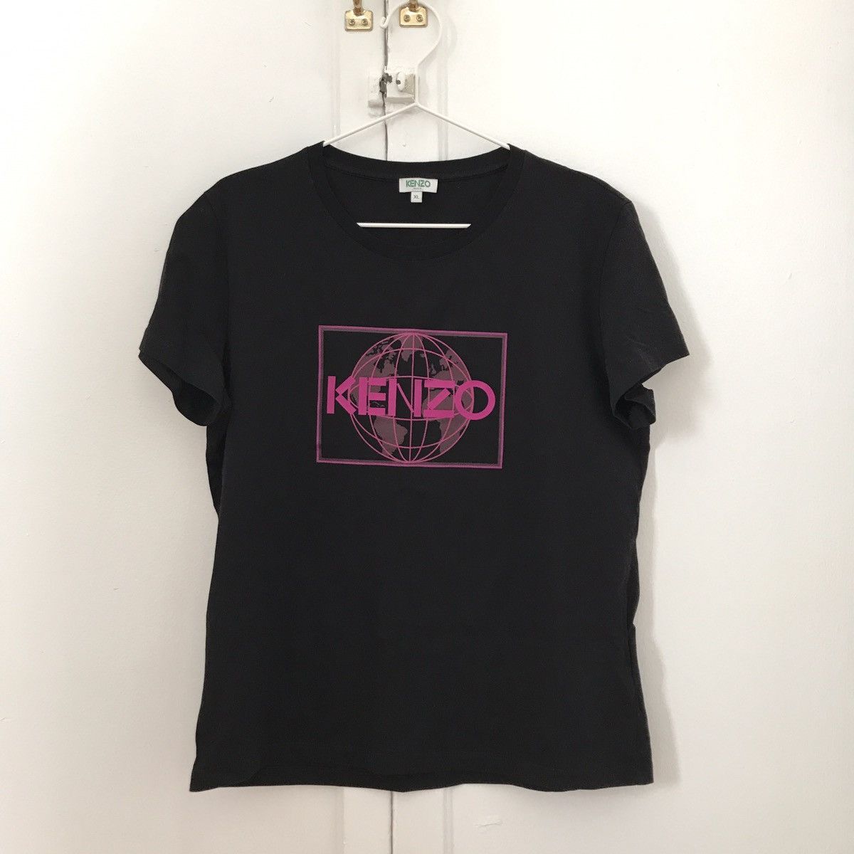 Kenzo world t shirt store