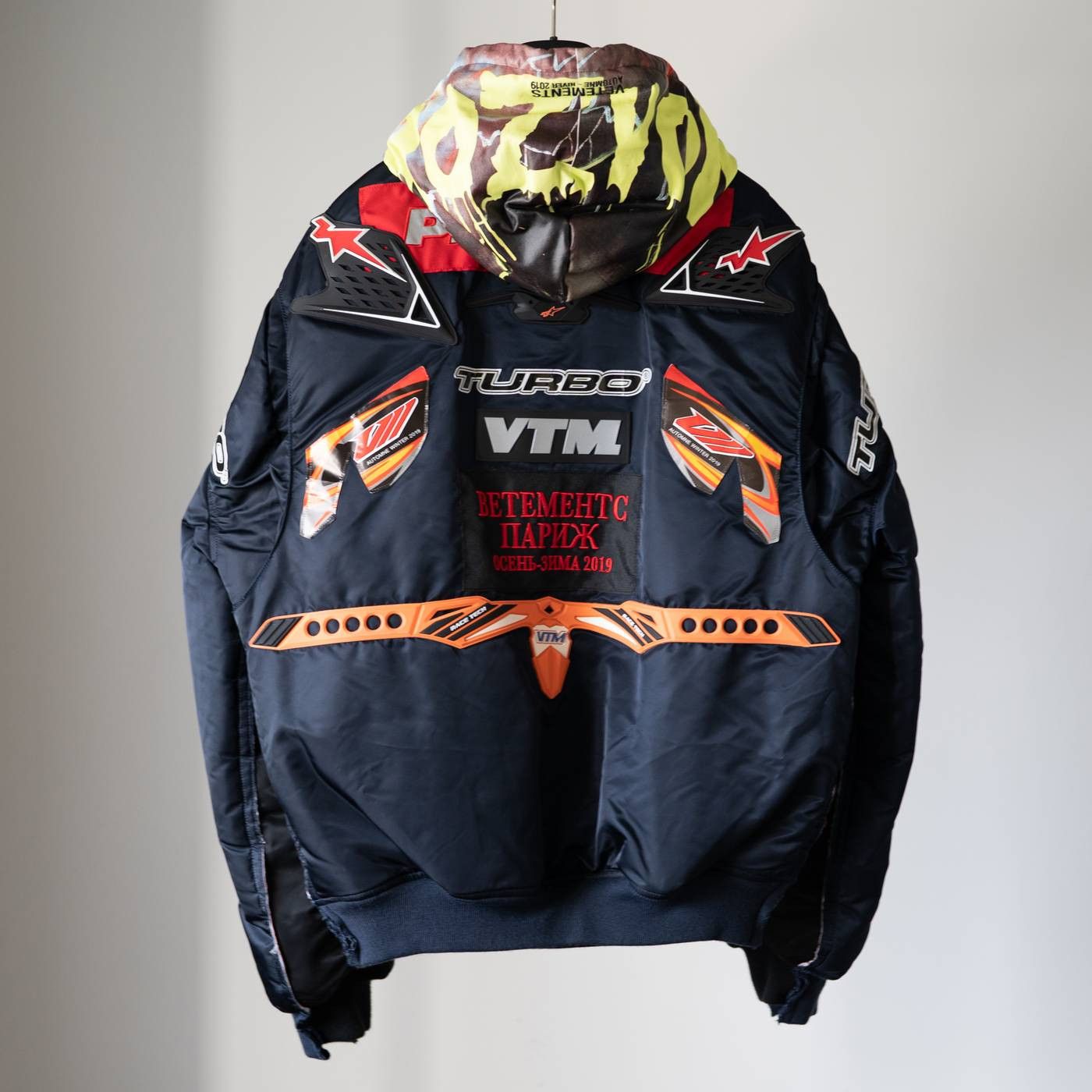 Alpha Industries × Vetements *NWT* 2018FW / Racing Bomber Jacket ...